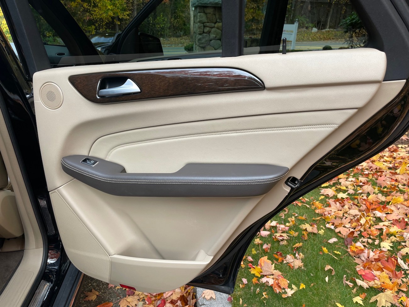 NO RESERVE: 2015 Mercedes-Benz ML350 4MATIC For Sale | The MB Market