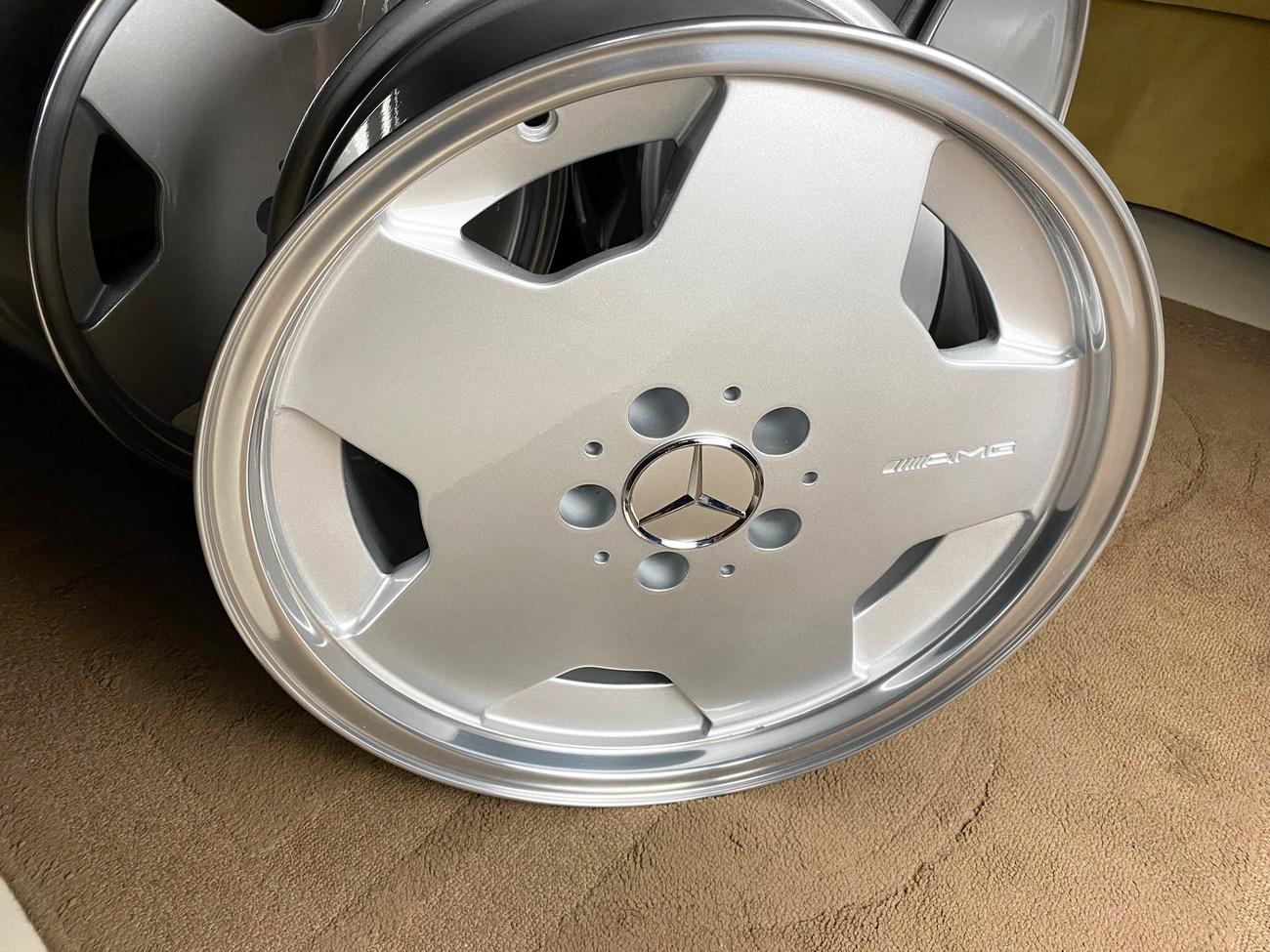 17" AMG Aero I Monoblock Wheels For Sale | The MB Market