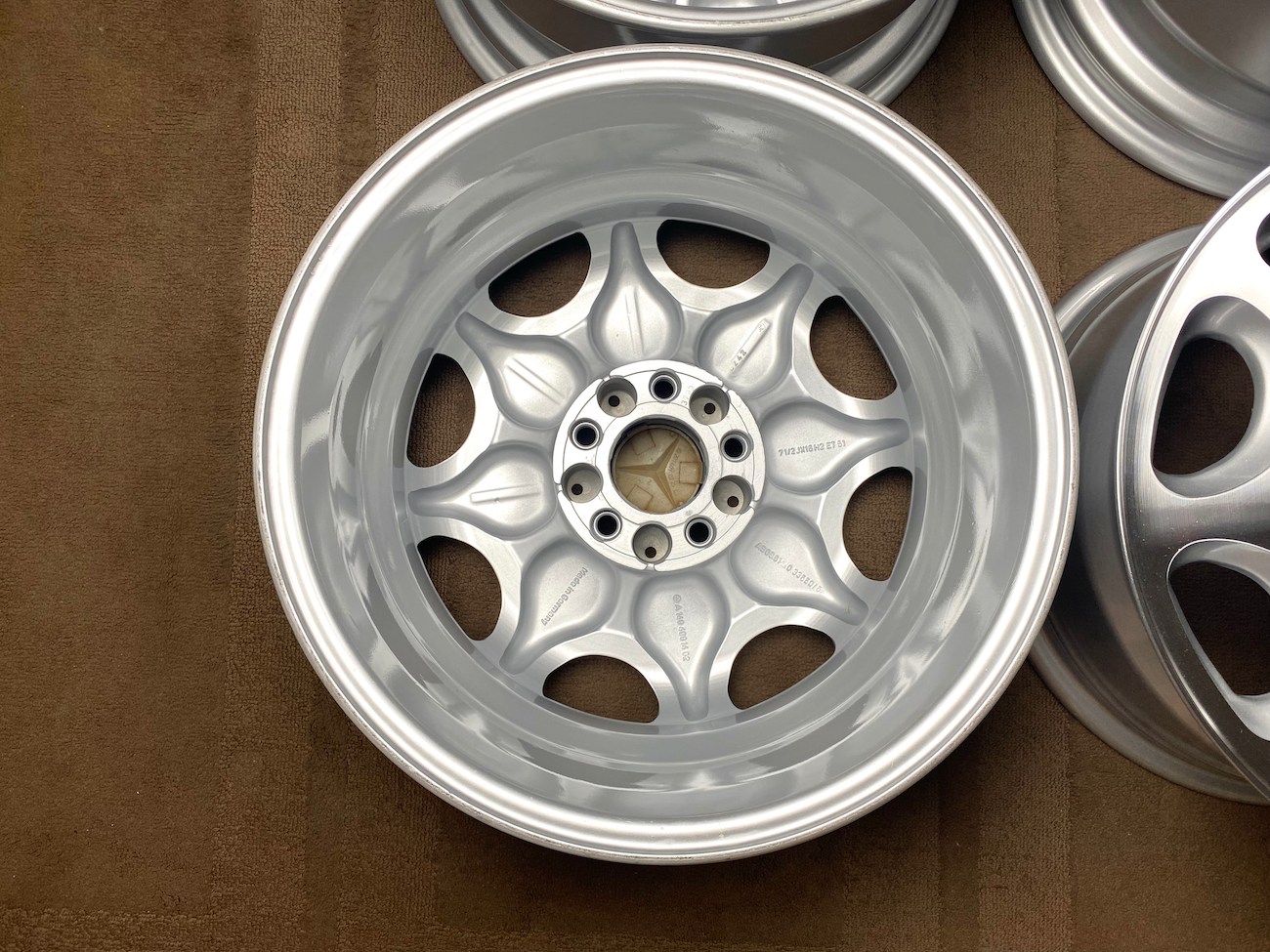 OEM 16" W140 8-Hole Wheels For Sale | The MB Market