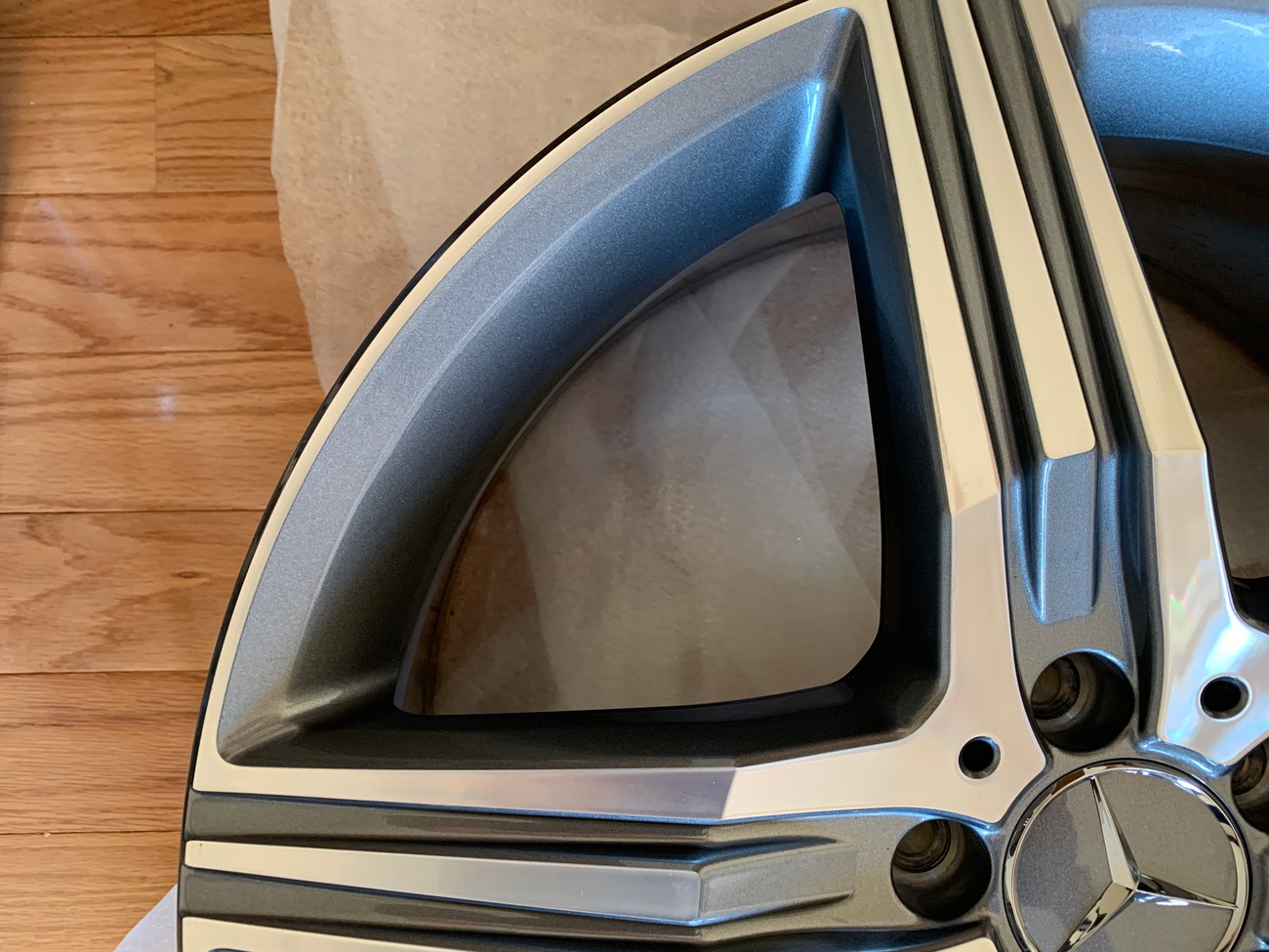 No Reserve: New-In-Box Set of 20" Mercedes-Benz AMG S63 Wheels For Sale ...