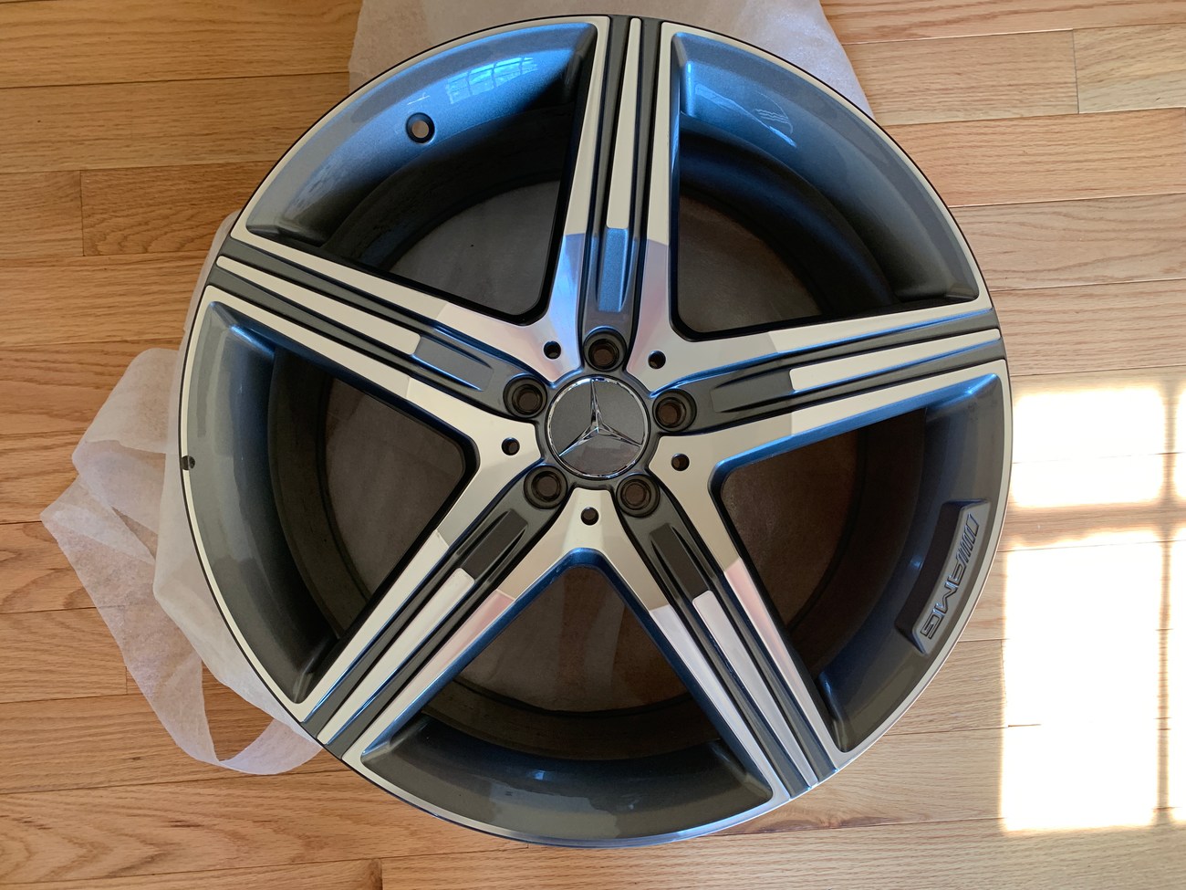 No Reserve: New-In-Box Set of 20" Mercedes-Benz AMG S63 Wheels For Sale ...