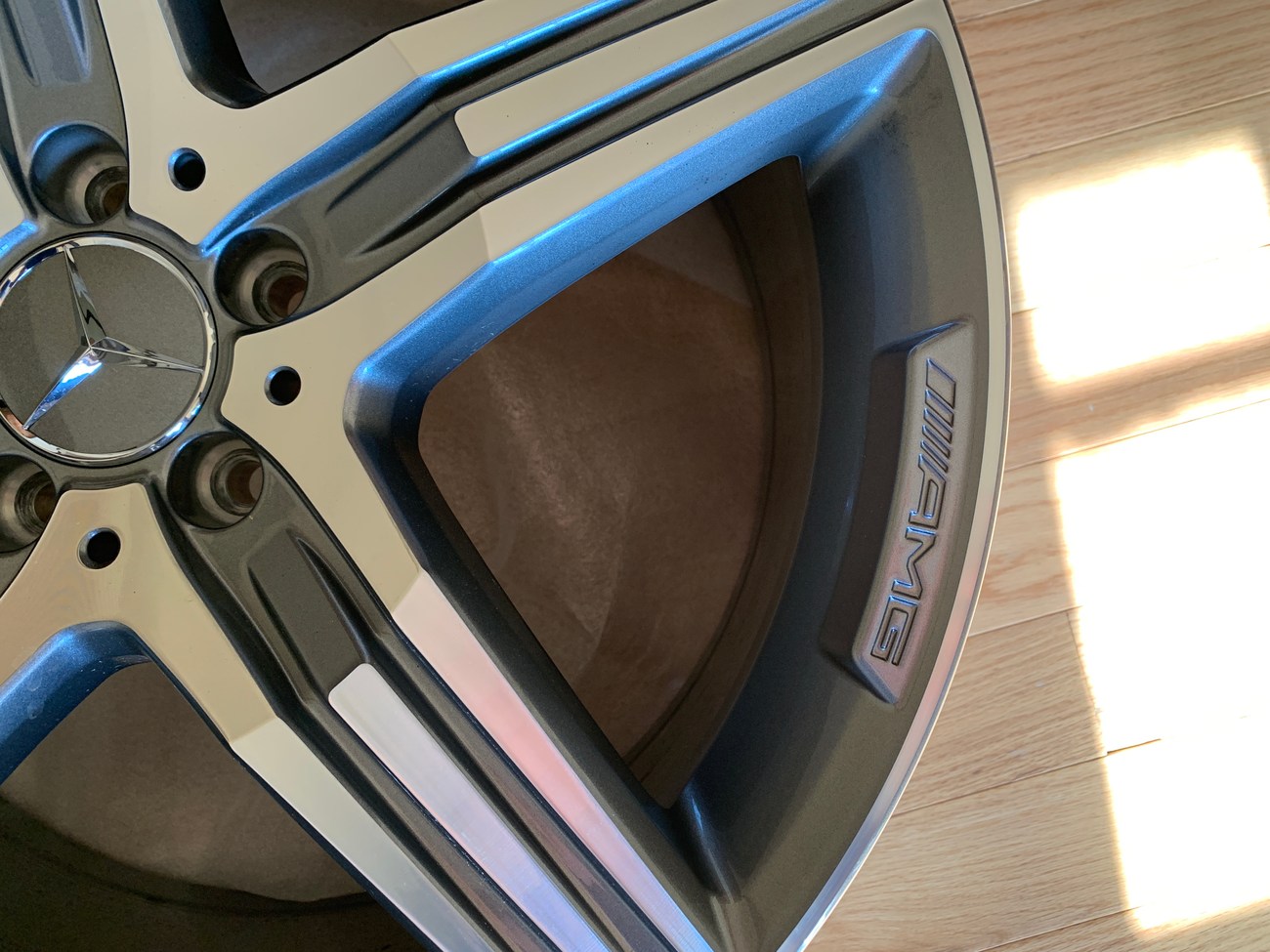 No Reserve: New-In-Box Set of 20" Mercedes-Benz AMG S63 Wheels For Sale ...