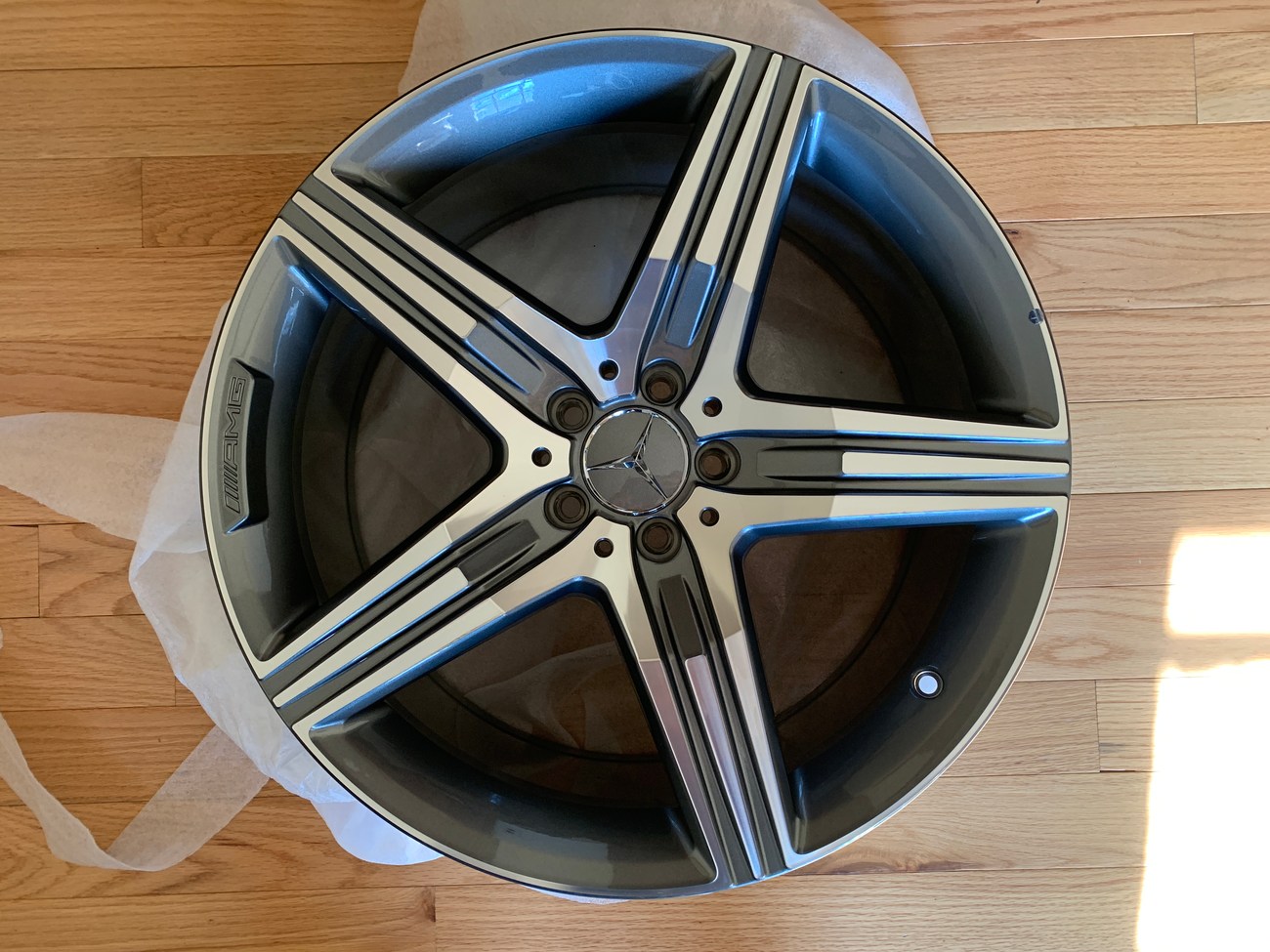 No Reserve: New-In-Box Set of 20" Mercedes-Benz AMG S63 Wheels For Sale ...