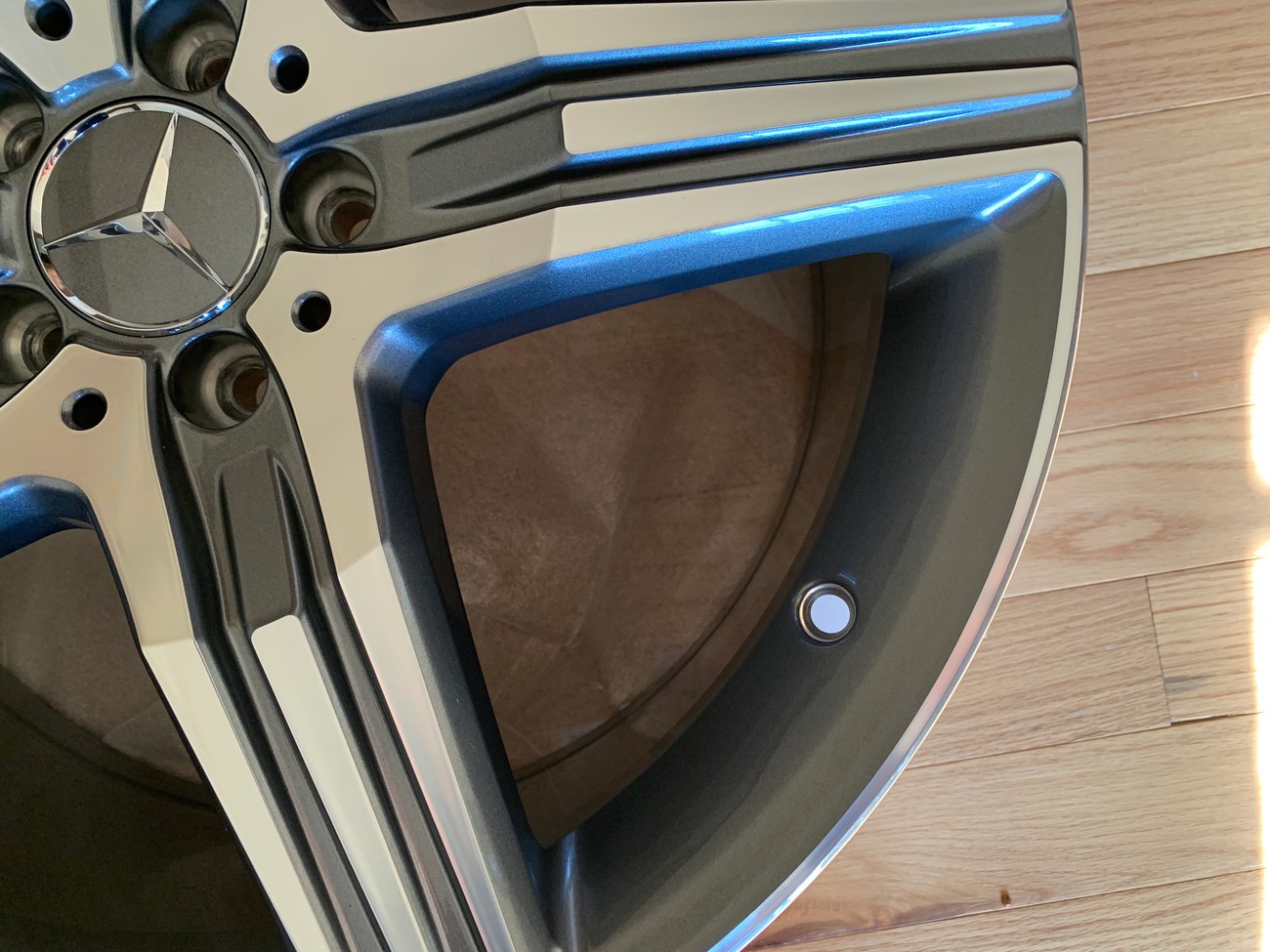 No Reserve: New-In-Box Set of 20" Mercedes-Benz AMG S63 Wheels For Sale ...