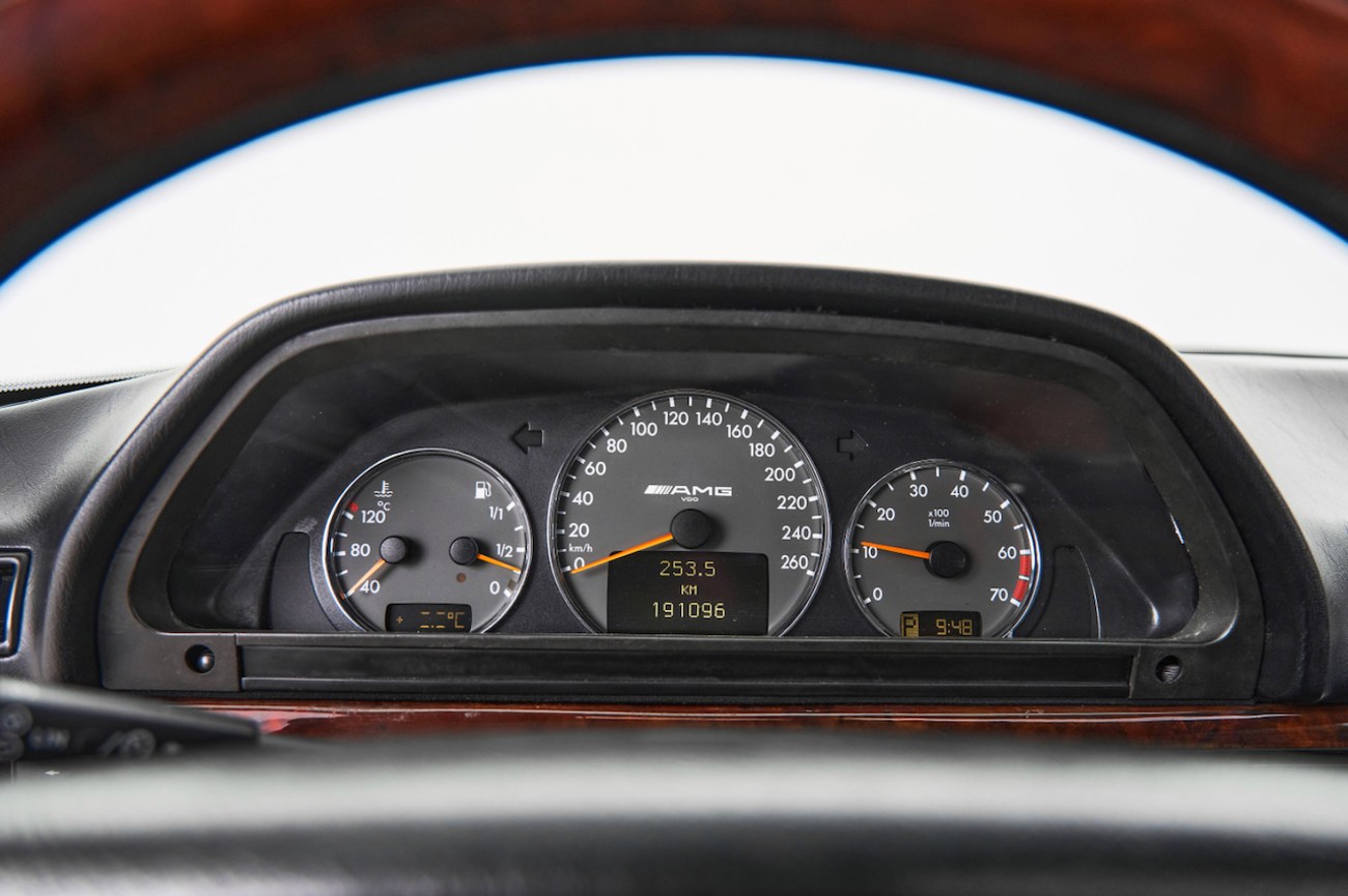 M113-Powered 1991 Mercedes-Benz 420SEC For Sale | The MB Market