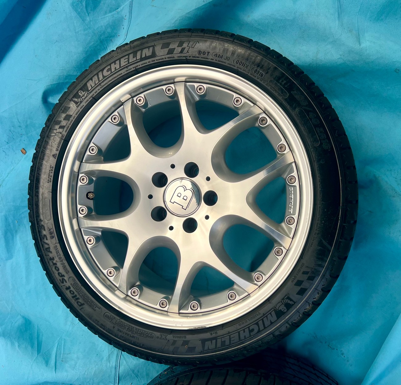 NO RESERVE: Staggered 2-Piece 18" BRABUS Monoblock V Wheels w/Tires For ...