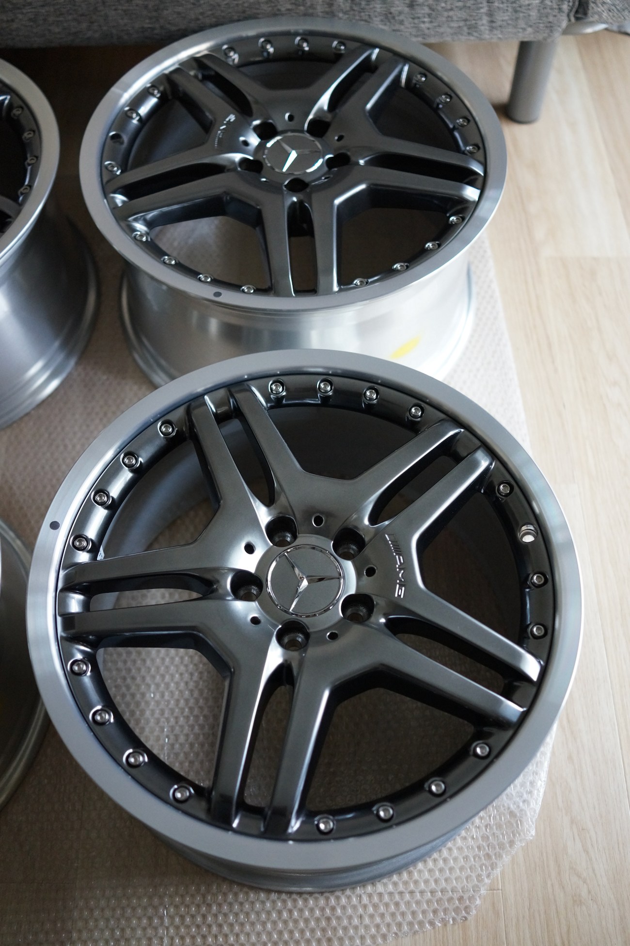 Staggered 2-Piece 19" Style IV AMG Wheels (New Old Stock) For Sale ...
