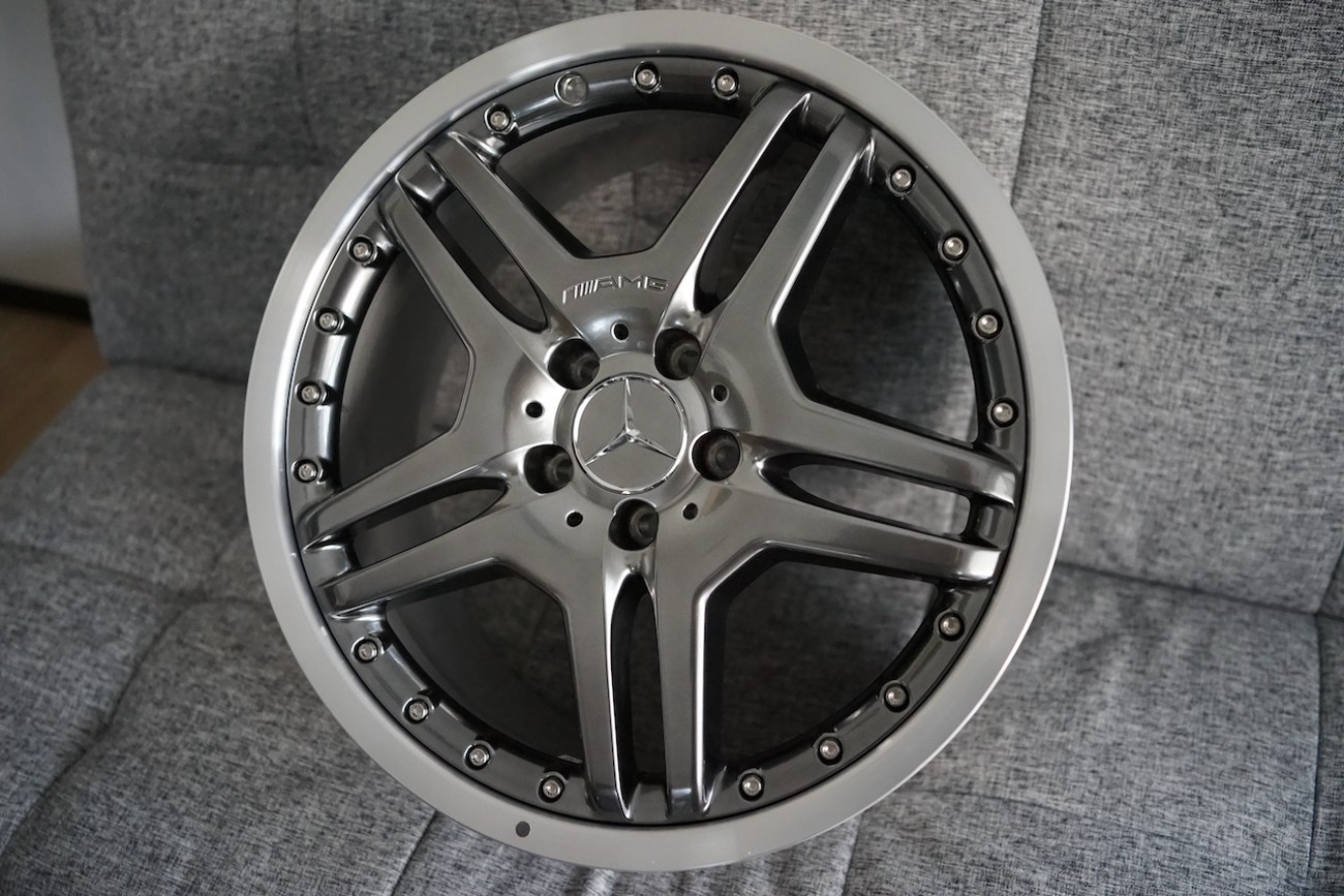 Staggered 2-Piece 19" Style IV AMG Wheels (New Old Stock) For Sale ...
