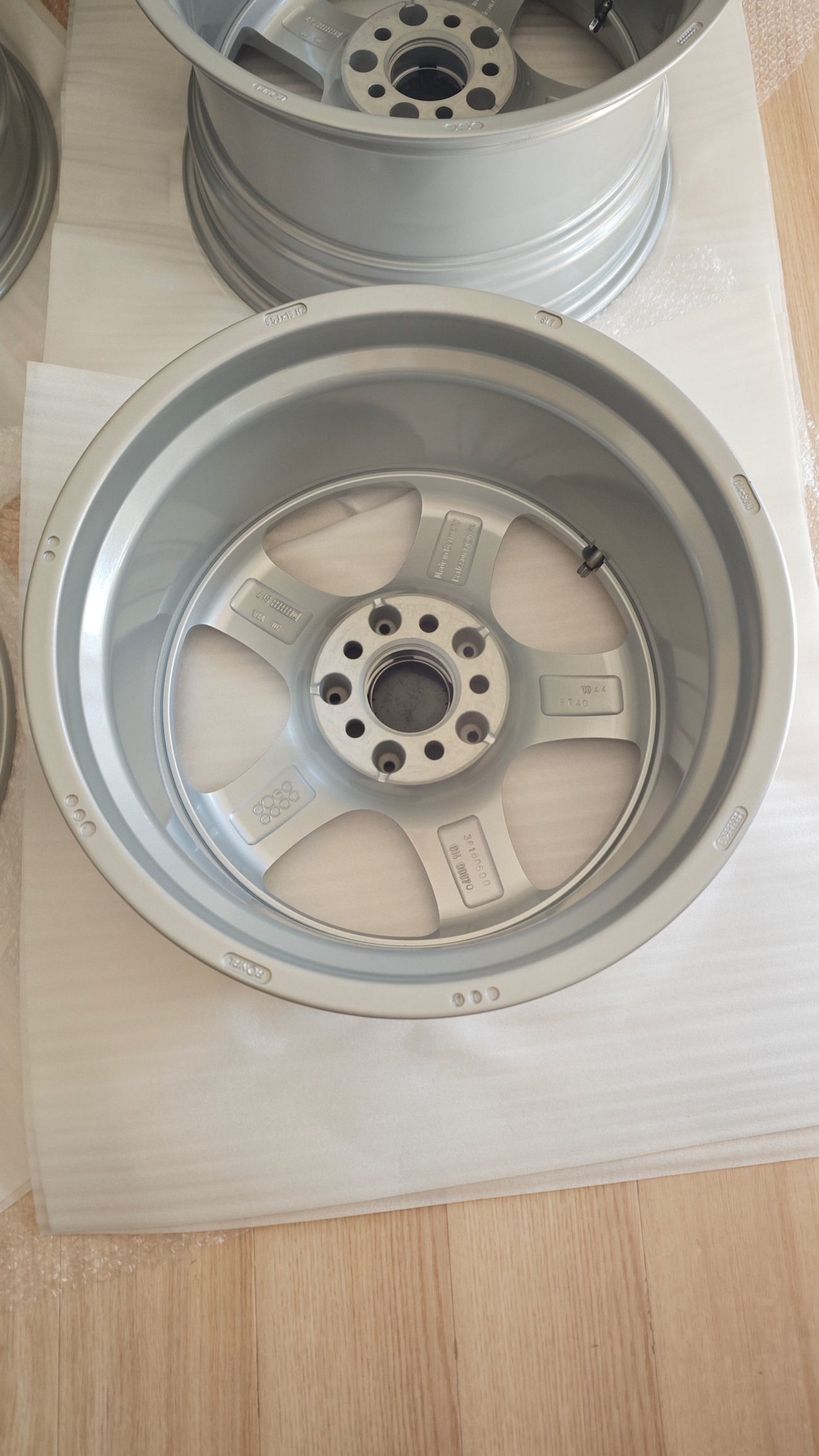 2-Piece 18" Carlsson 2/5 Wheels by RONAL For Sale | The MB Market