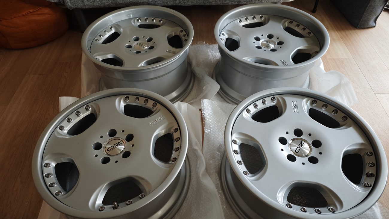 Staggered 2-Piece 18" OZ Racing Opera 2 Wheels For Sale | The MB Market