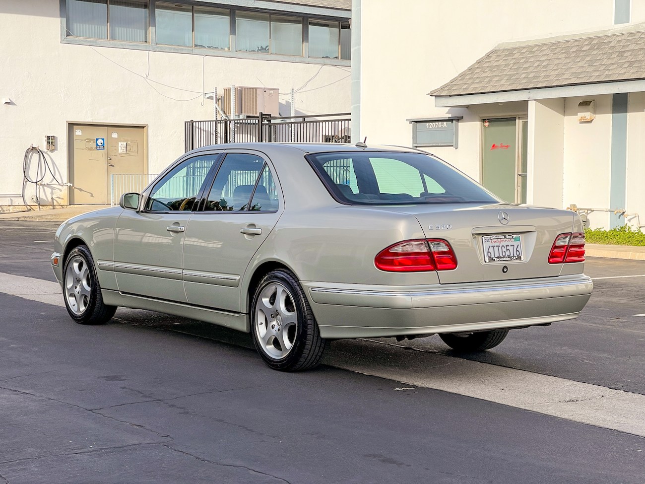 1-Owner 2000 Mercedes-Benz E320 Designo For Sale | The MB Market