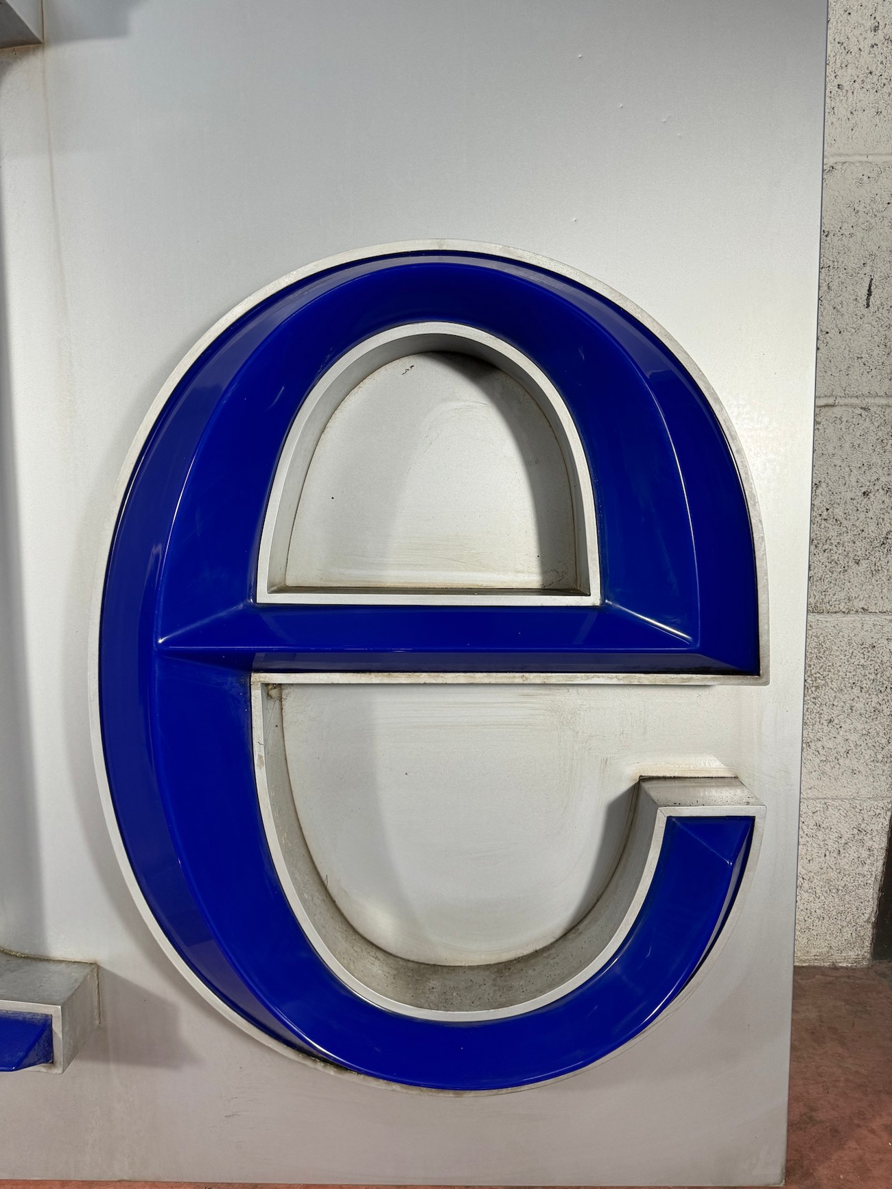 32ft x 3.5ft Original Mercedes-Benz Dealership Sign For Sale | The MB ...