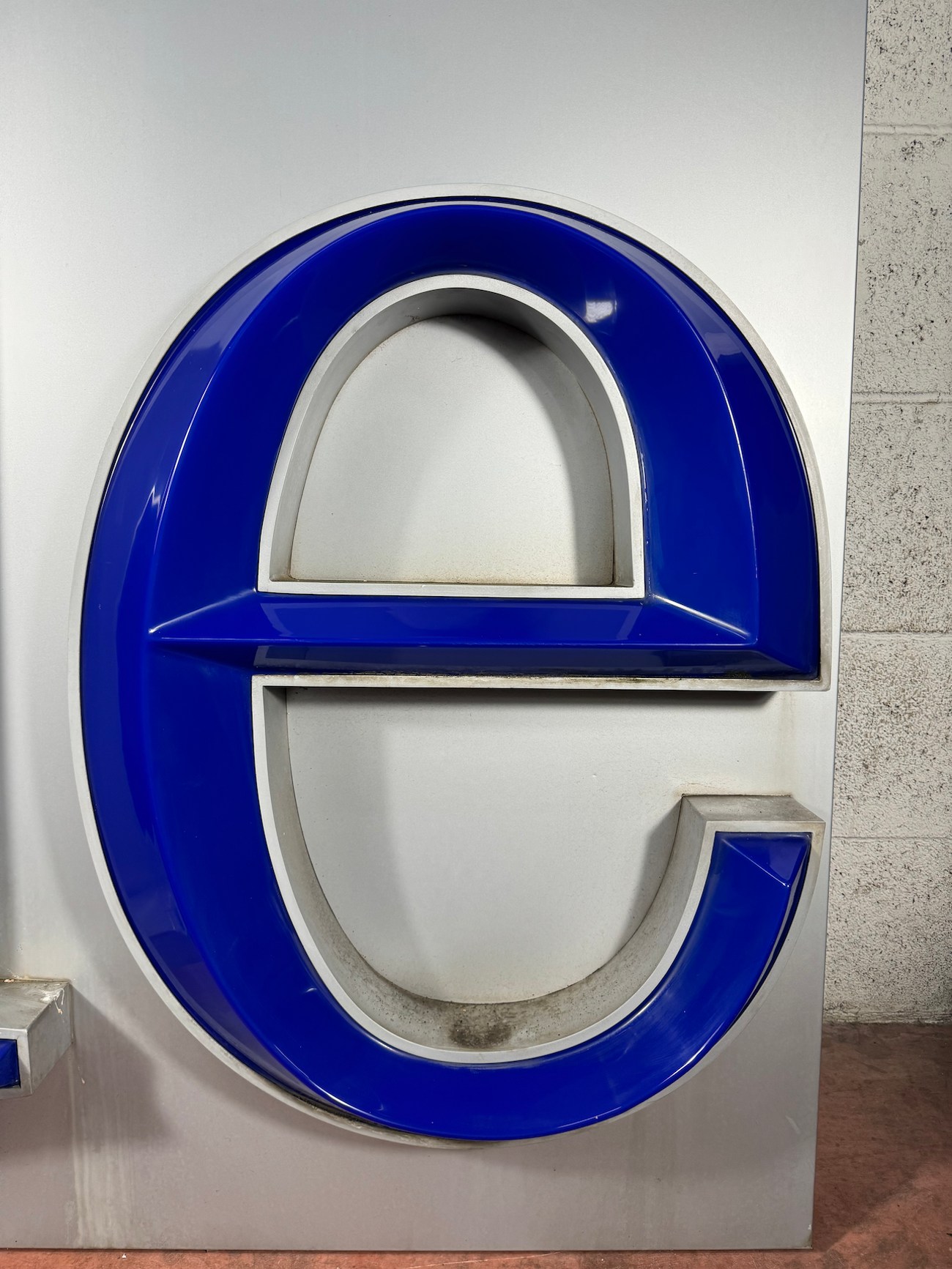 32ft x 3.5ft Original Mercedes-Benz Dealership Sign For Sale | The MB ...