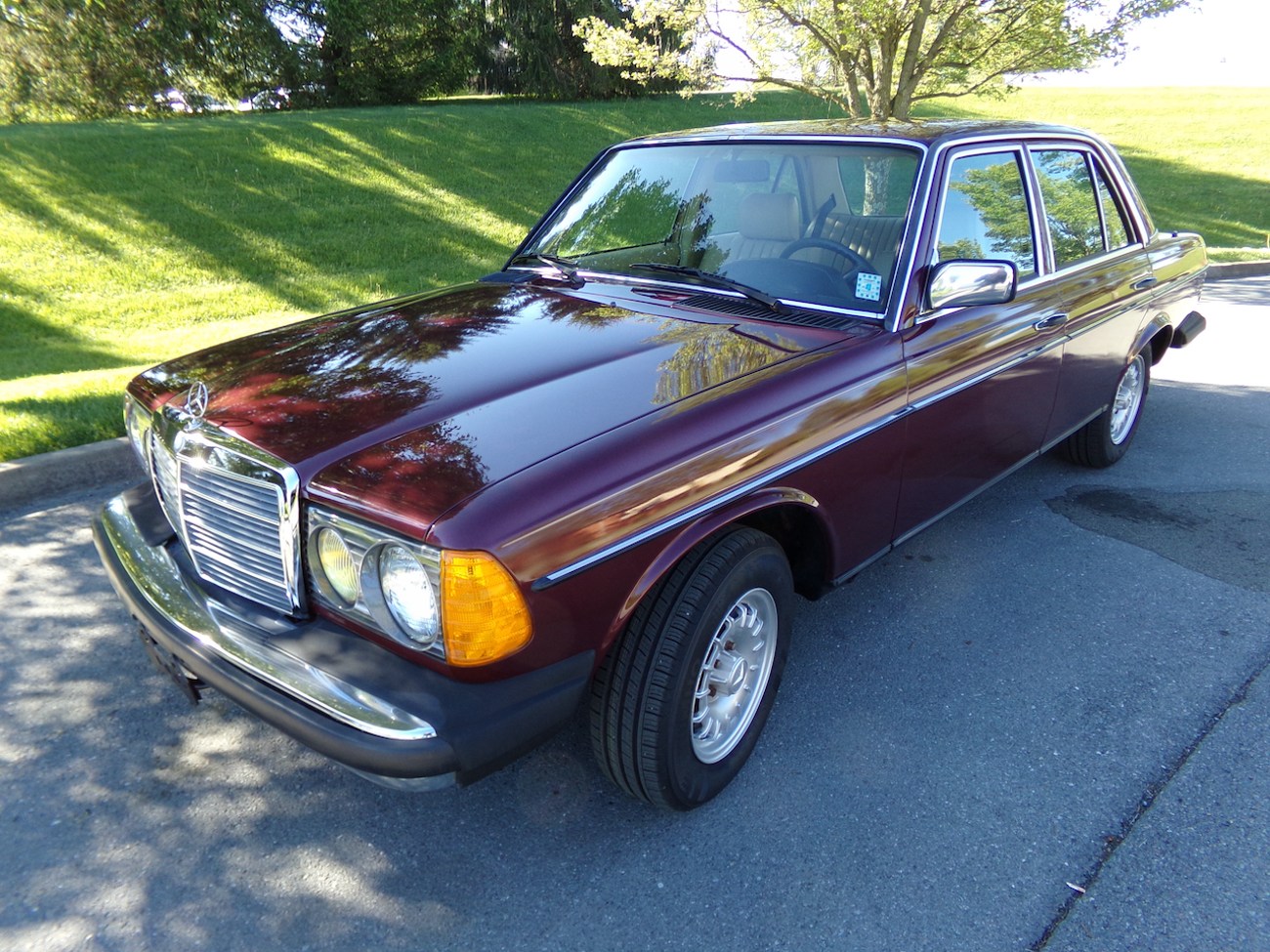 1985 Mercedes Benz 300D Turbodiesel w/56k Miles For Sale | The MB Market