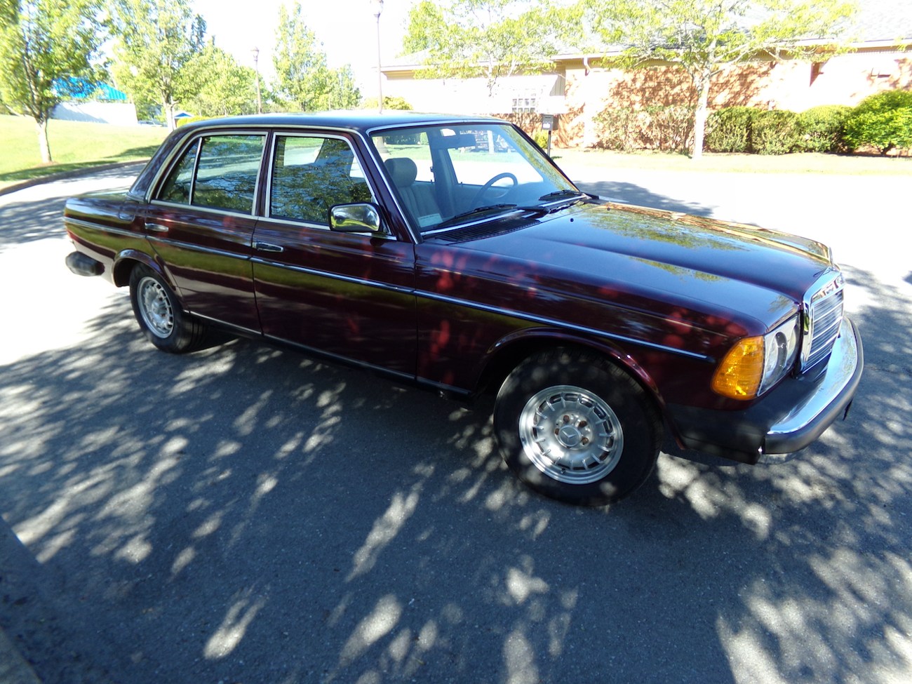 1985 Mercedes Benz 300D Turbodiesel w/56k Miles For Sale | The MB Market
