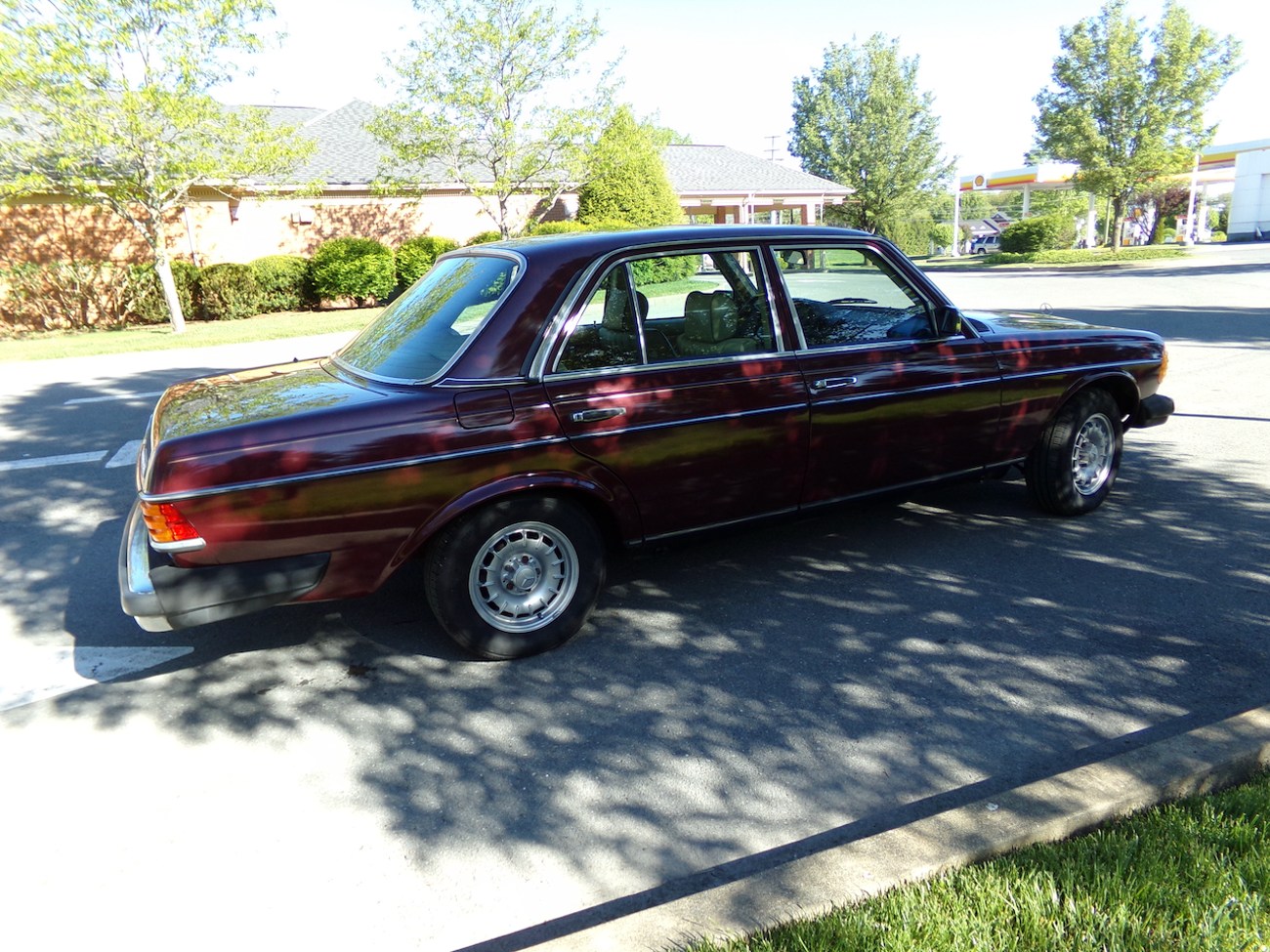 1985 Mercedes Benz 300D Turbodiesel w/56k Miles For Sale | The MB Market