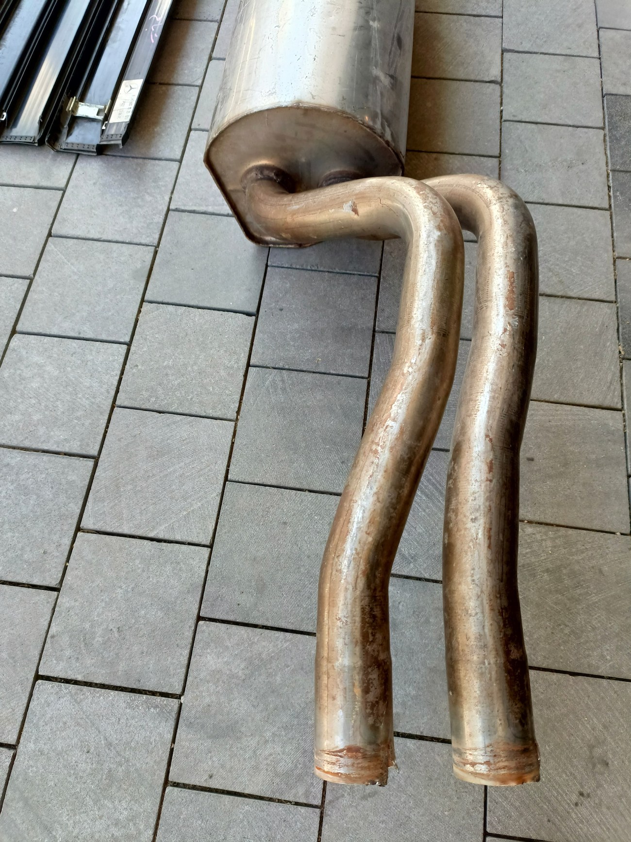 W140 Lorinser Exhaust, Side Vents, and Door Sills For Sale | The MB Market