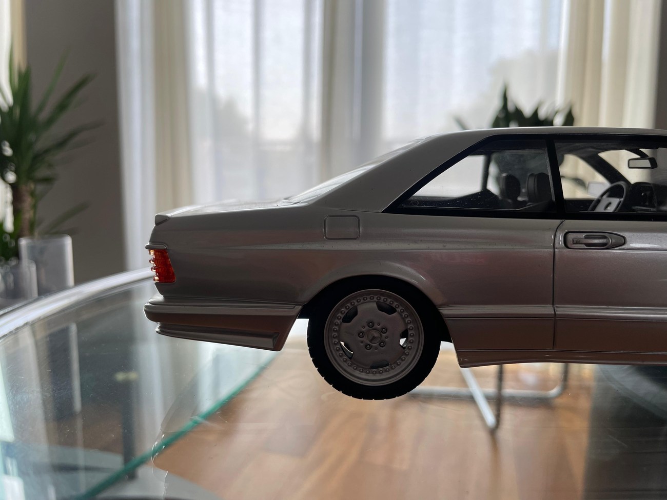#34/66 Ivy Merit Mercedes-Benz 560SEC 6.0 AMG Widebody 1:18 Model For ...