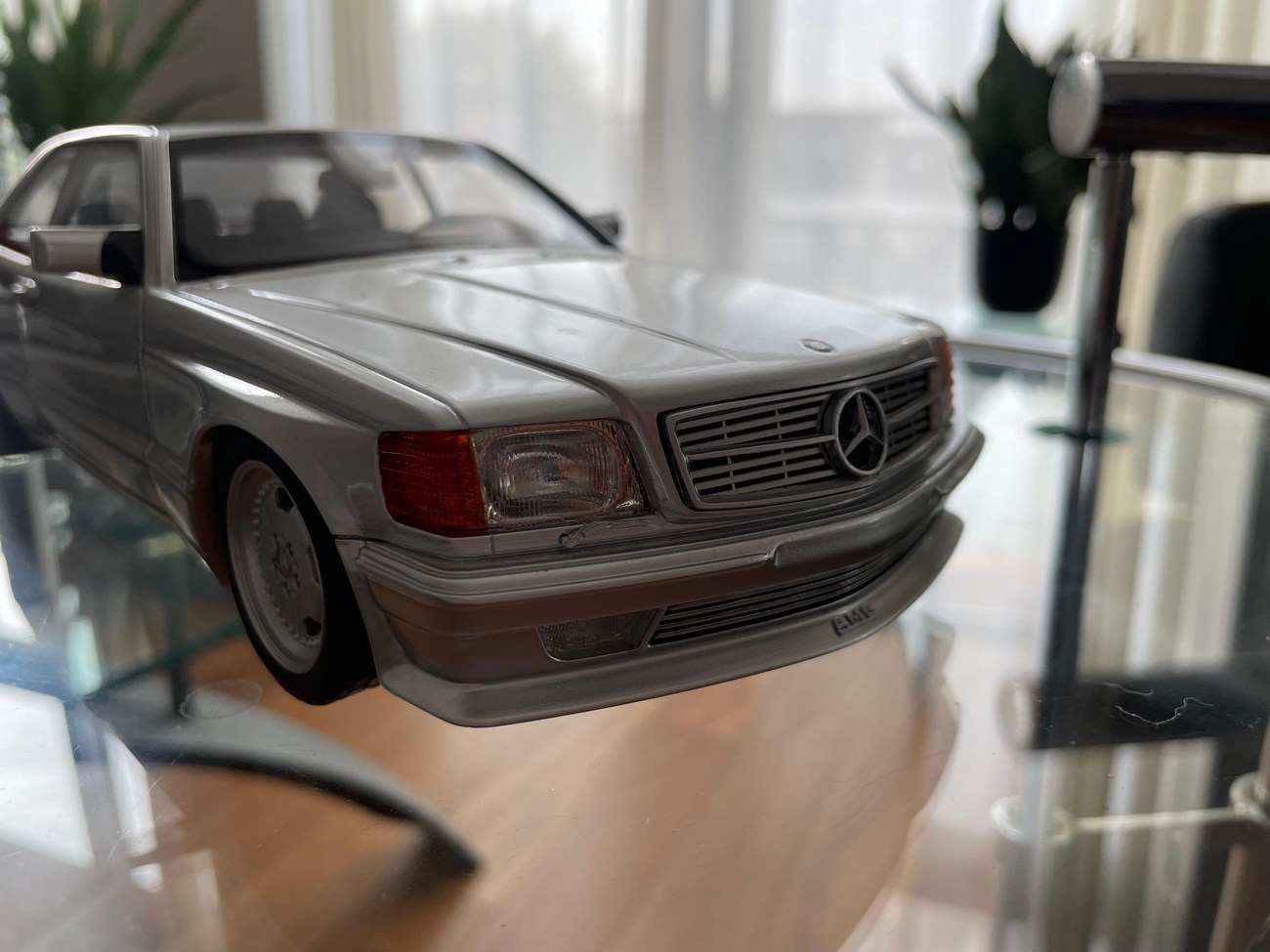 #34/66 Ivy Merit Mercedes-Benz 560SEC 6.0 AMG Widebody 1:18 Model For ...