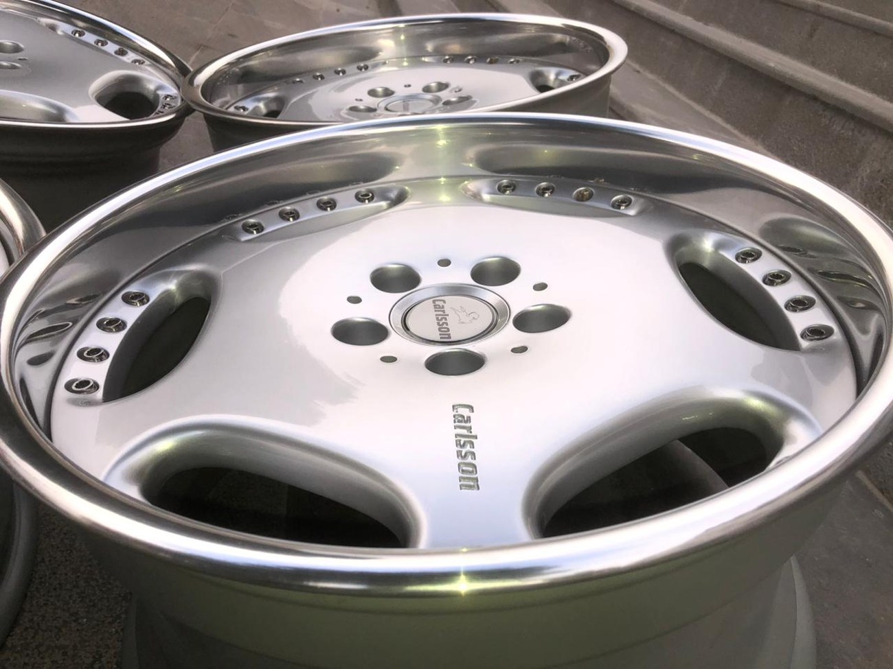 2-Piece 18" Carlsson 2/6 Wheels by OZ Racing For Sale | The MB Market