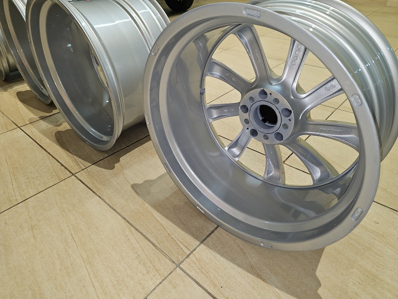 Staggered 2-Piece 20" Lorinser LM6 Wheels For Sale | The MB Market