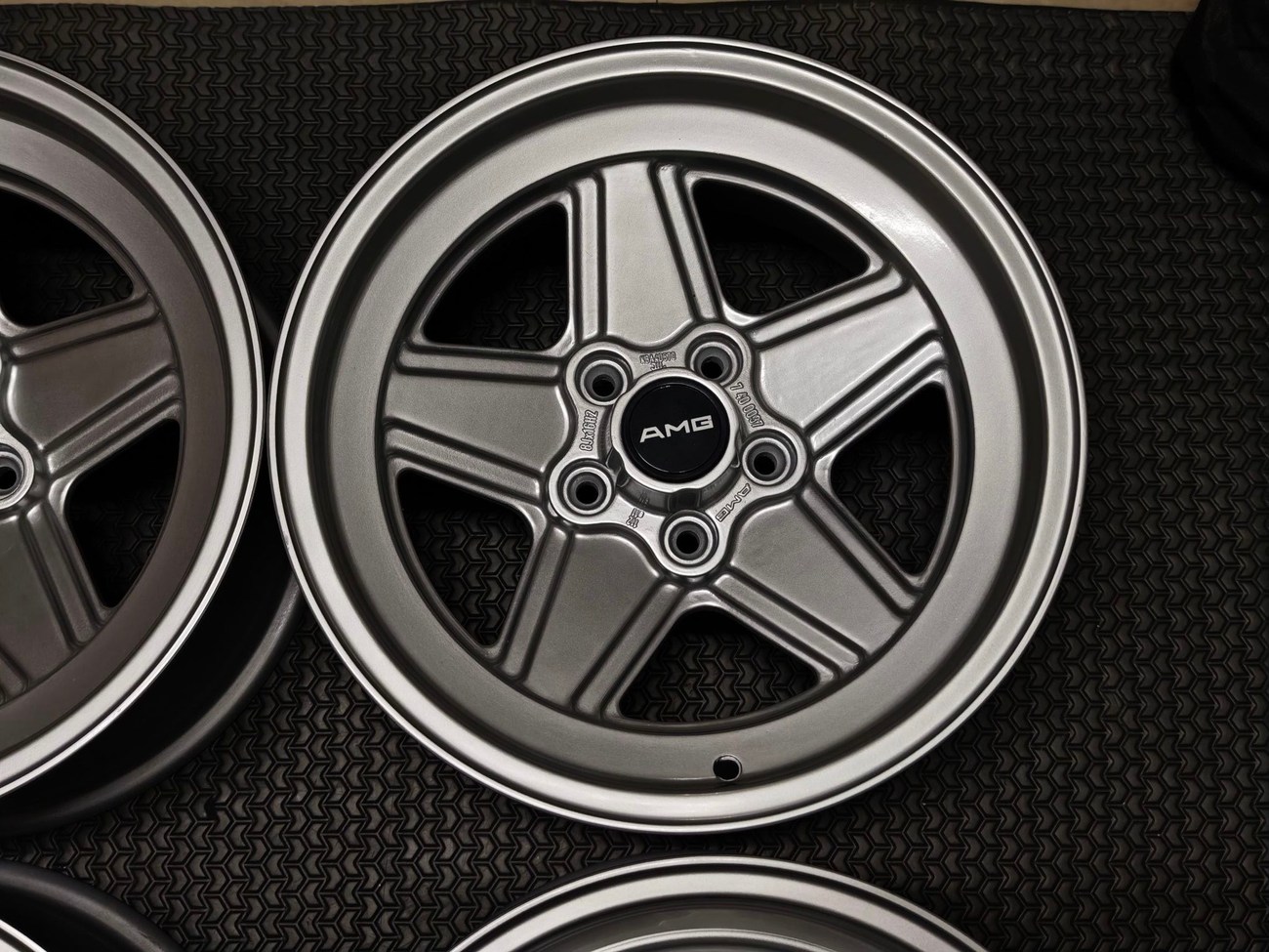 Squared 16" AMG Penta Wheels For Sale | The MB Market