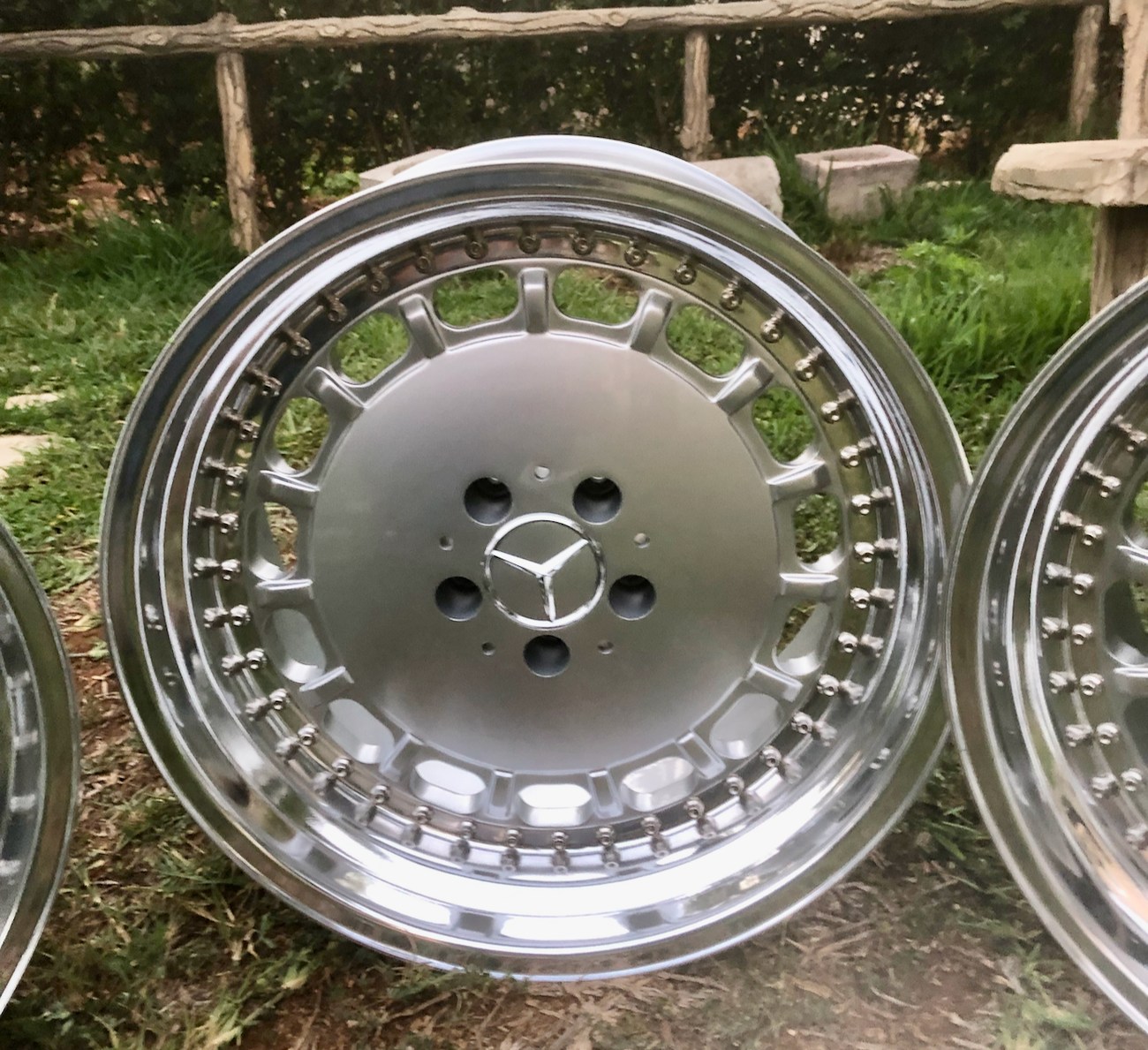 Custom 18" Gullideckel 3-Piece Wheels For Sale | The MB Market