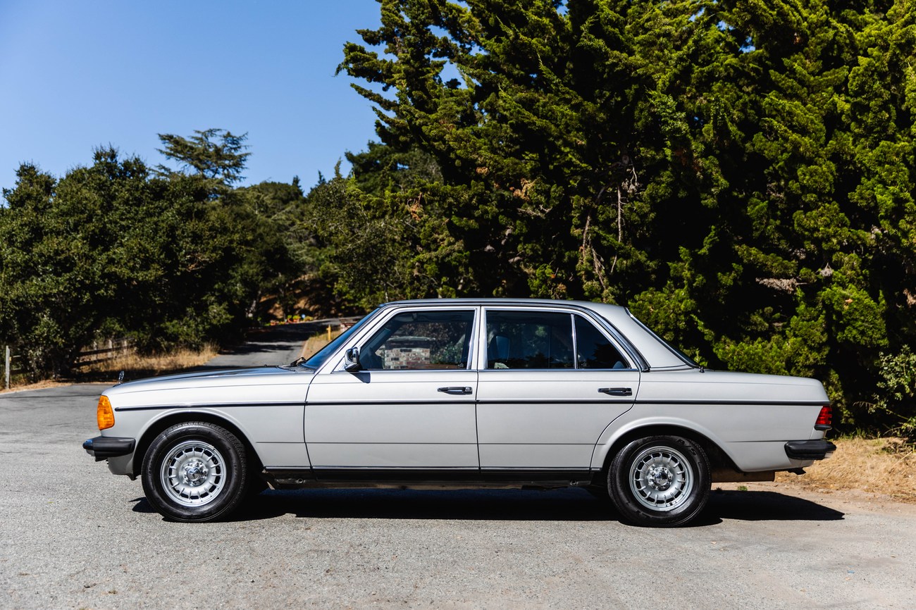 Euro 1984 Mercedes-Benz 300D For Sale | The MB Market