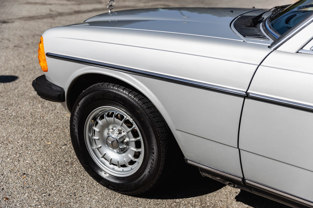 Euro 1984 Mercedes-Benz 300D For Sale | The MB Market