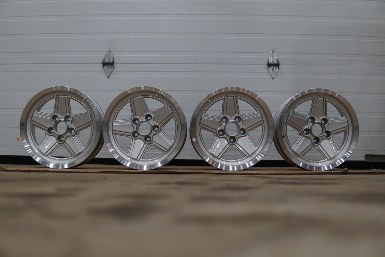 NO RESERVE: Authentic Melber "Penta-Style" Wheels For Sale | The MB Market