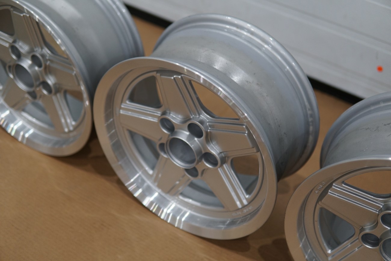 NO RESERVE: Authentic Melber "Penta-Style" Wheels For Sale | The MB Market