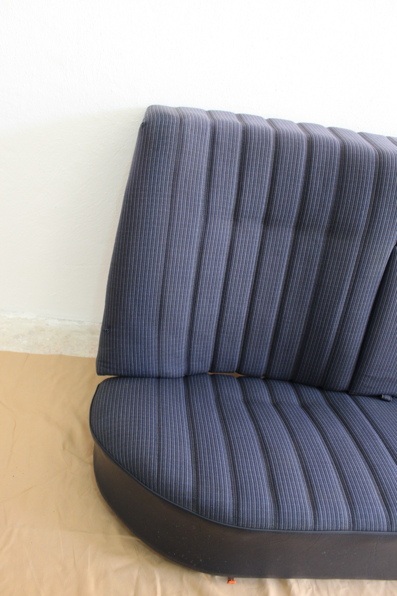 NO RESERVE: Mercedes-Benz W123 Blue Interior Set For Sale | The MB Market