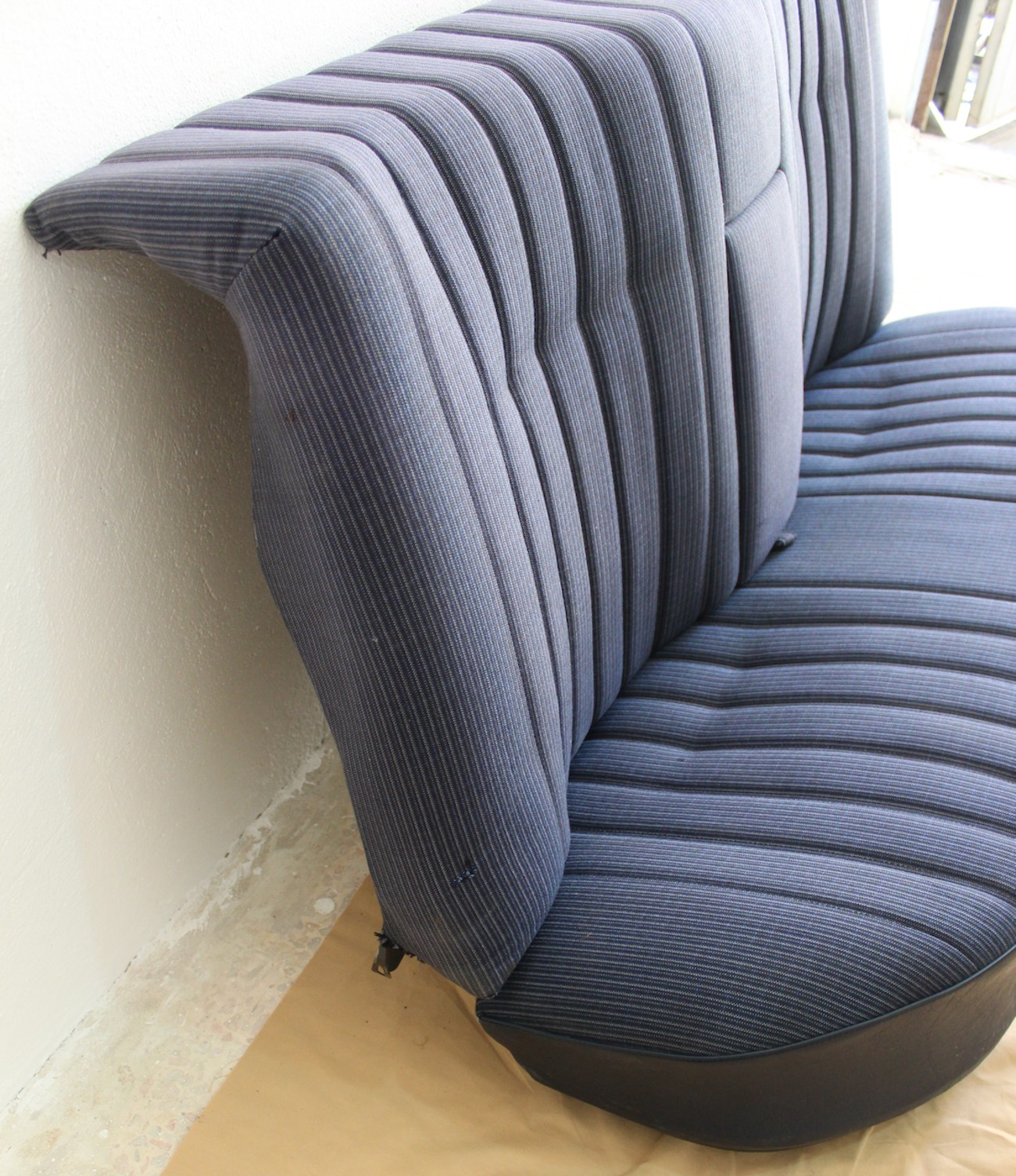 NO RESERVE: Mercedes-Benz W123 Blue Interior Set For Sale | The MB Market