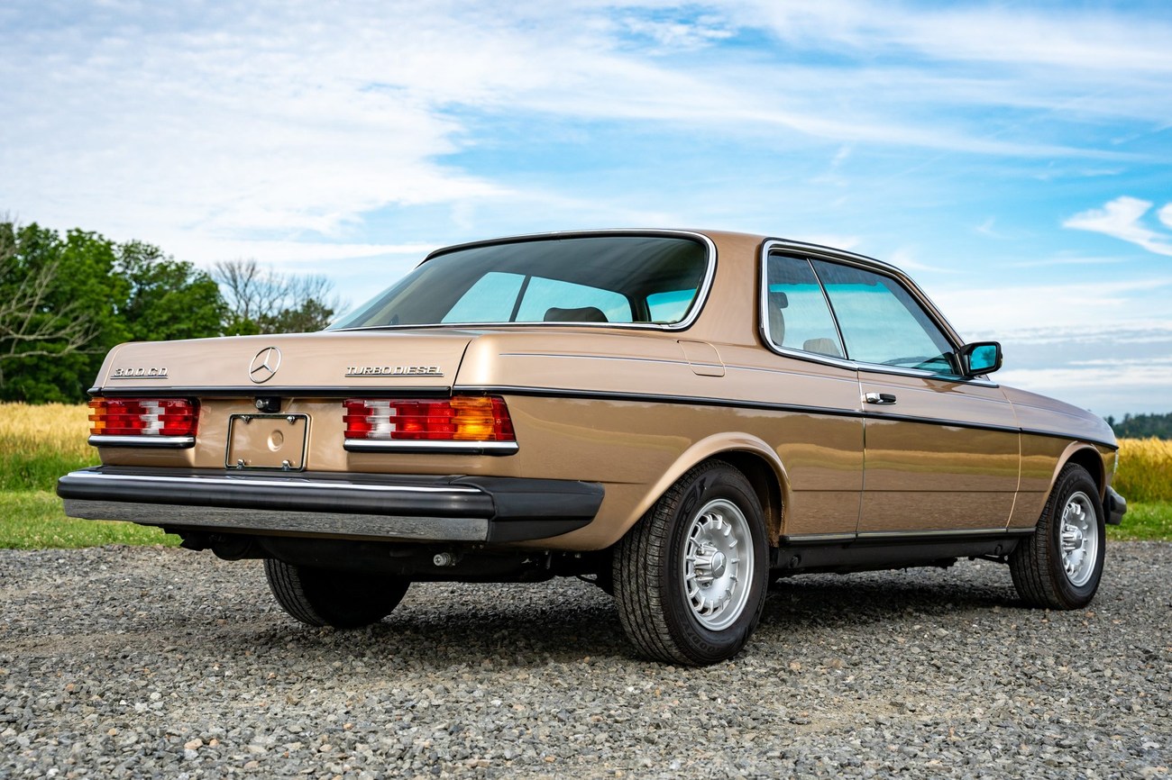 Modified 1983 Mercedes-Benz 300CD Turbo For Sale | The MB Market
