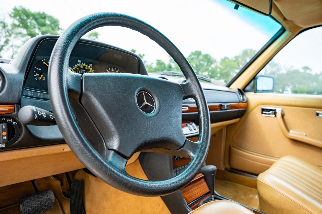 Modified 1983 Mercedes-Benz 300CD Turbo For Sale | The MB Market