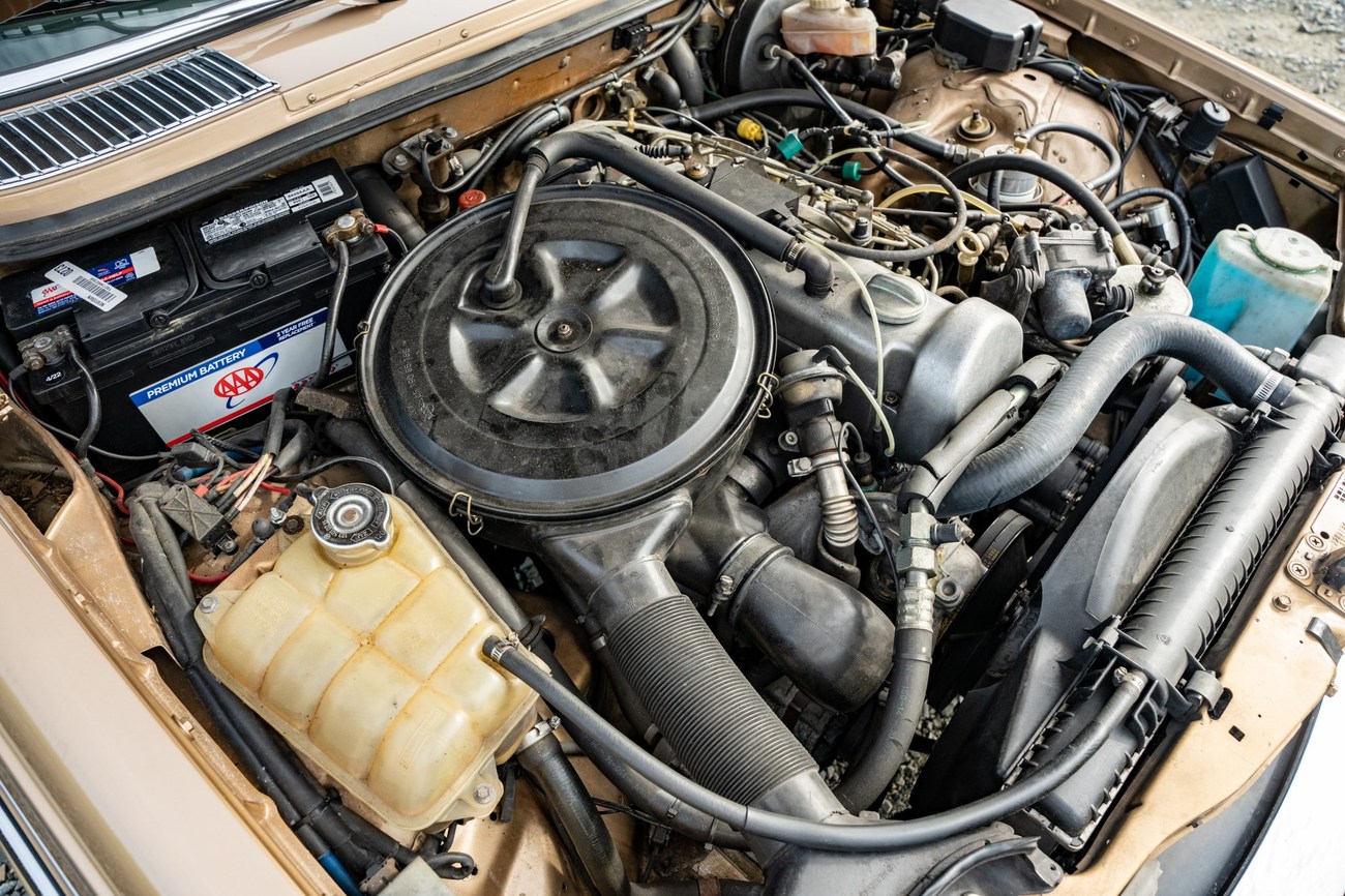 Modified 1983 Mercedes-Benz 300CD Turbo For Sale | The MB Market