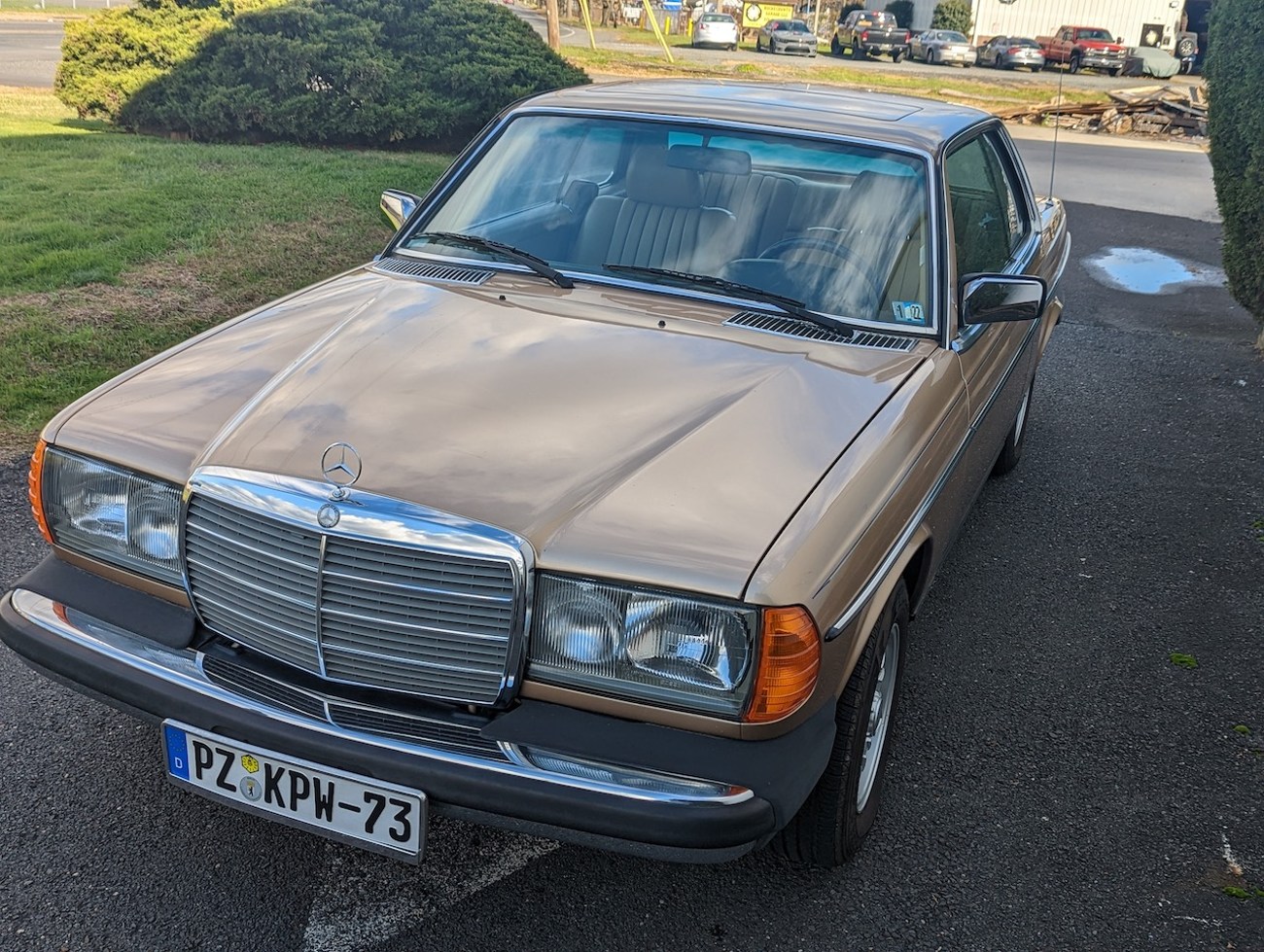 Modified 1983 Mercedes-Benz 300CD Turbo For Sale | The MB Market