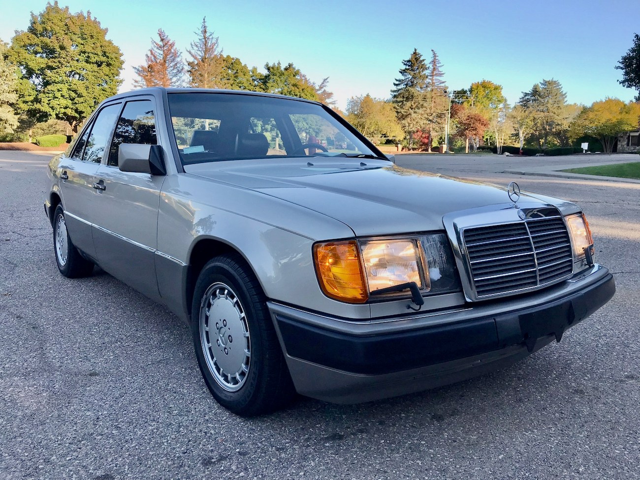 41k-Mile 1990 Mercedes-Benz 300E For Sale | The MB Market