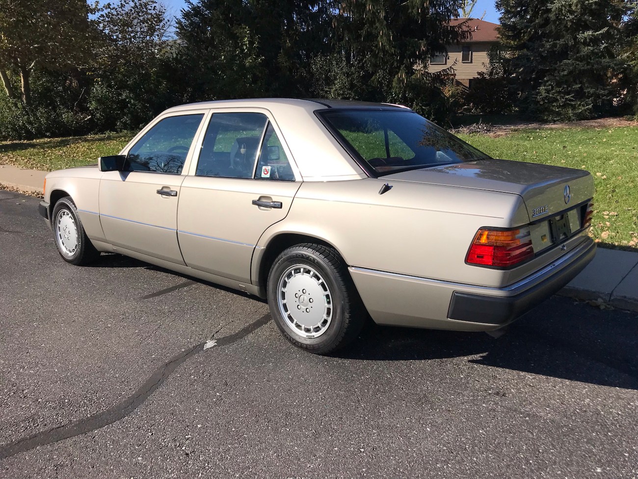 41k-Mile 1990 Mercedes-Benz 300E For Sale | The MB Market