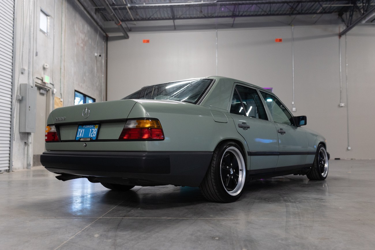 1987 Mercedes-Benz 260E For Sale | The MB Market