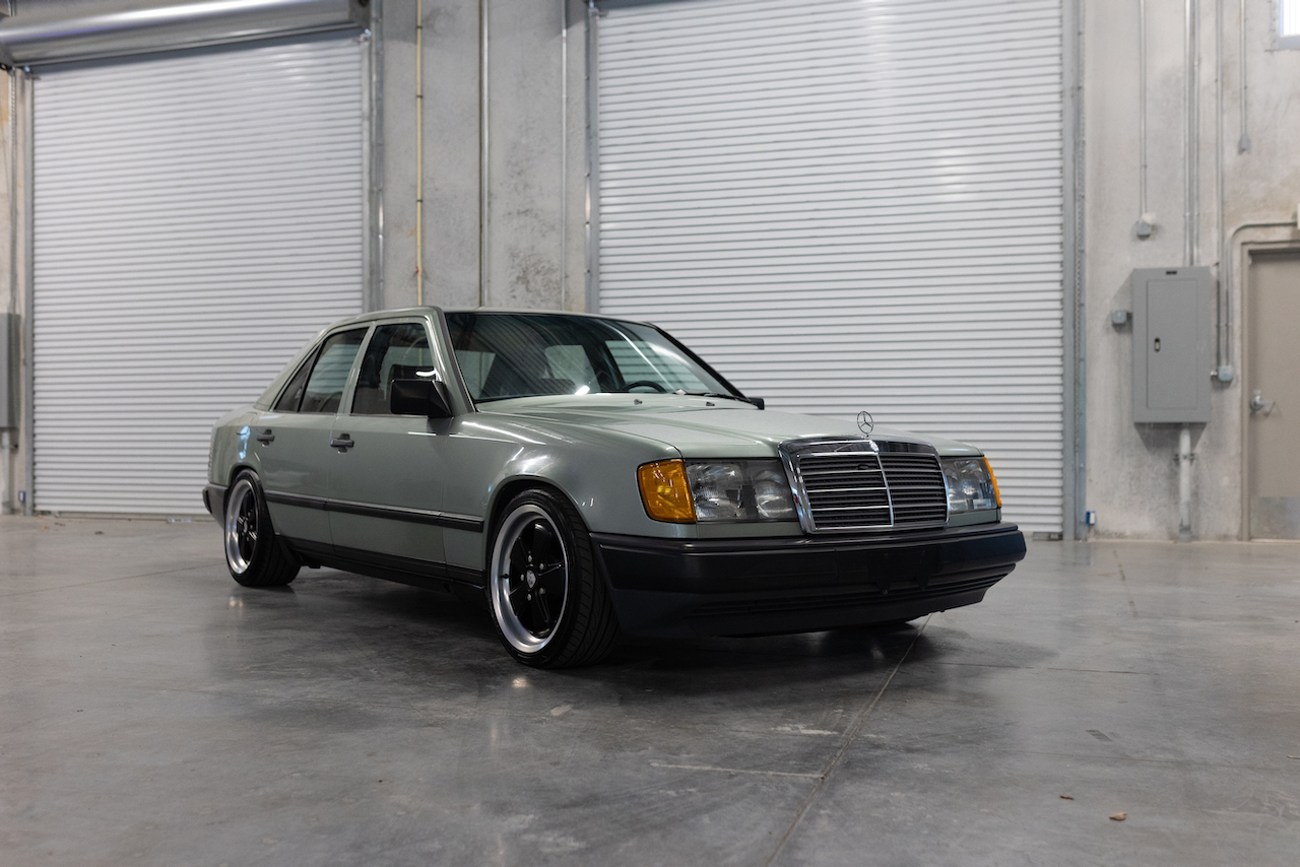 1987 Mercedes-Benz 260E For Sale | The MB Market