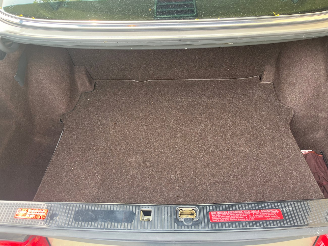 1987 Mercedes-Benz 560SEL For Sale | The MB Market