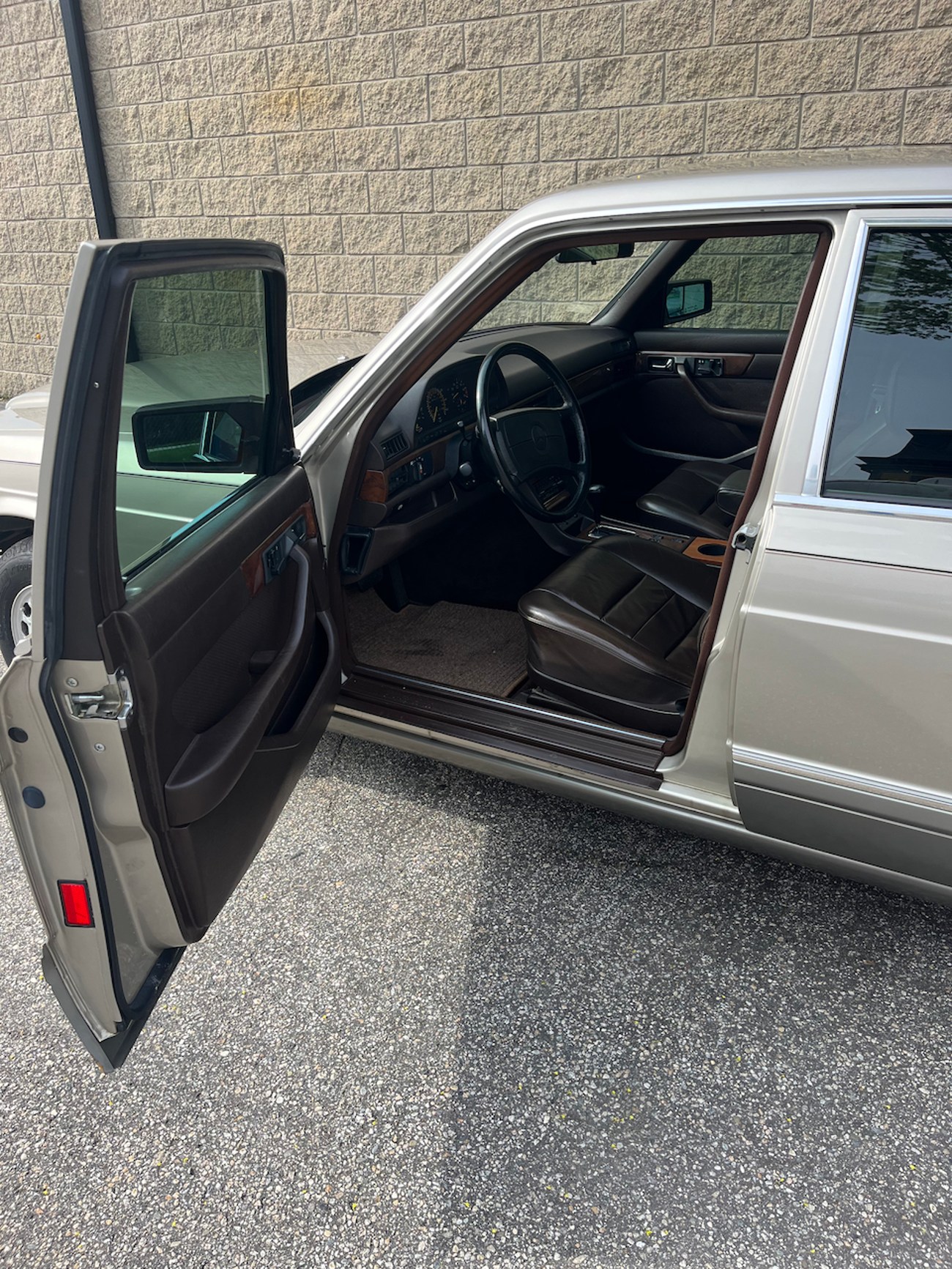 1987 Mercedes-Benz 560SEL For Sale | The MB Market