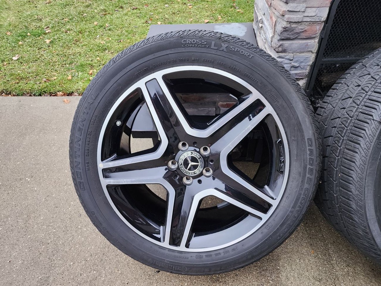 NO RESERVE: W166 Mercedes-Benz GLE 20" AMG Wheels & Tires For Sale ...