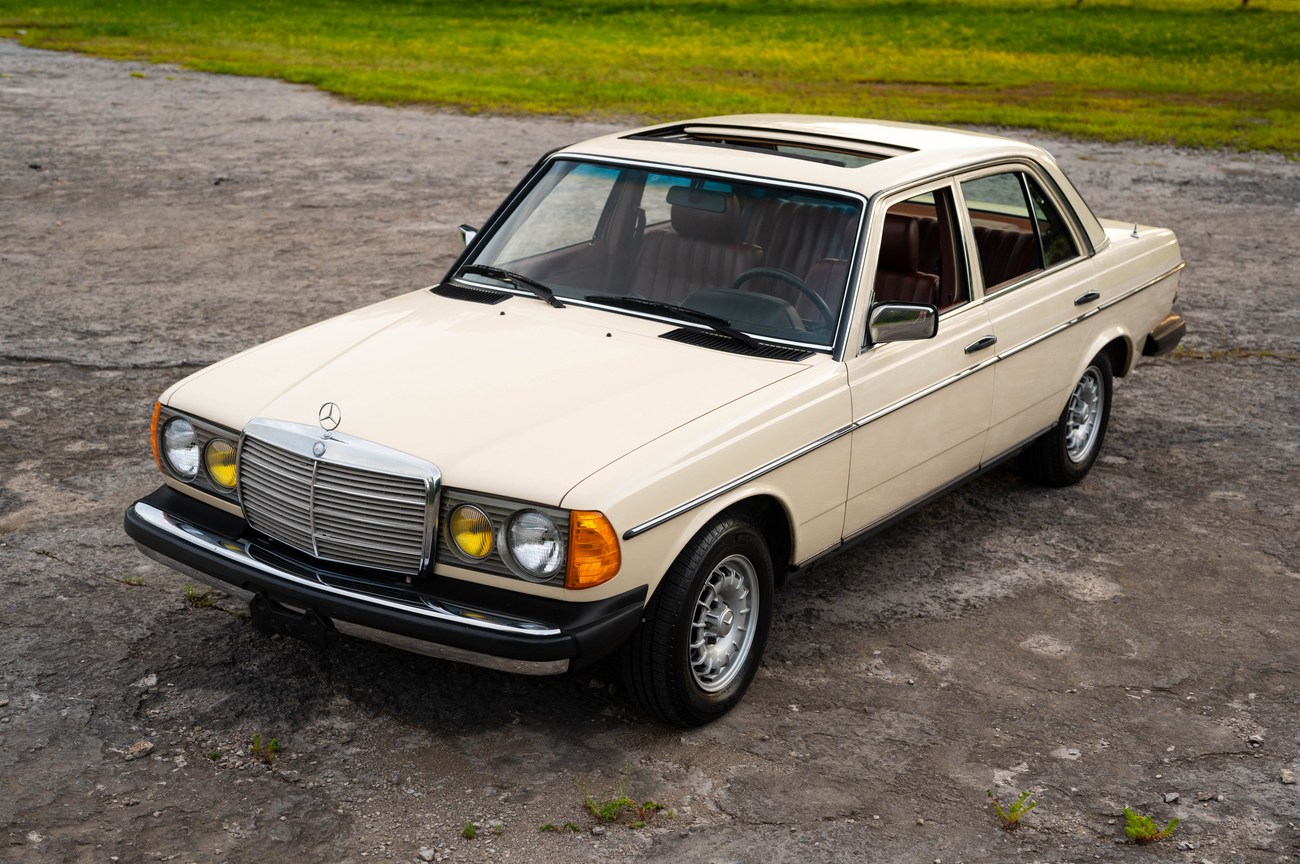 One-Owner 1983 Mercedes-Benz 240D w/73k Miles For Sale | The MB Market