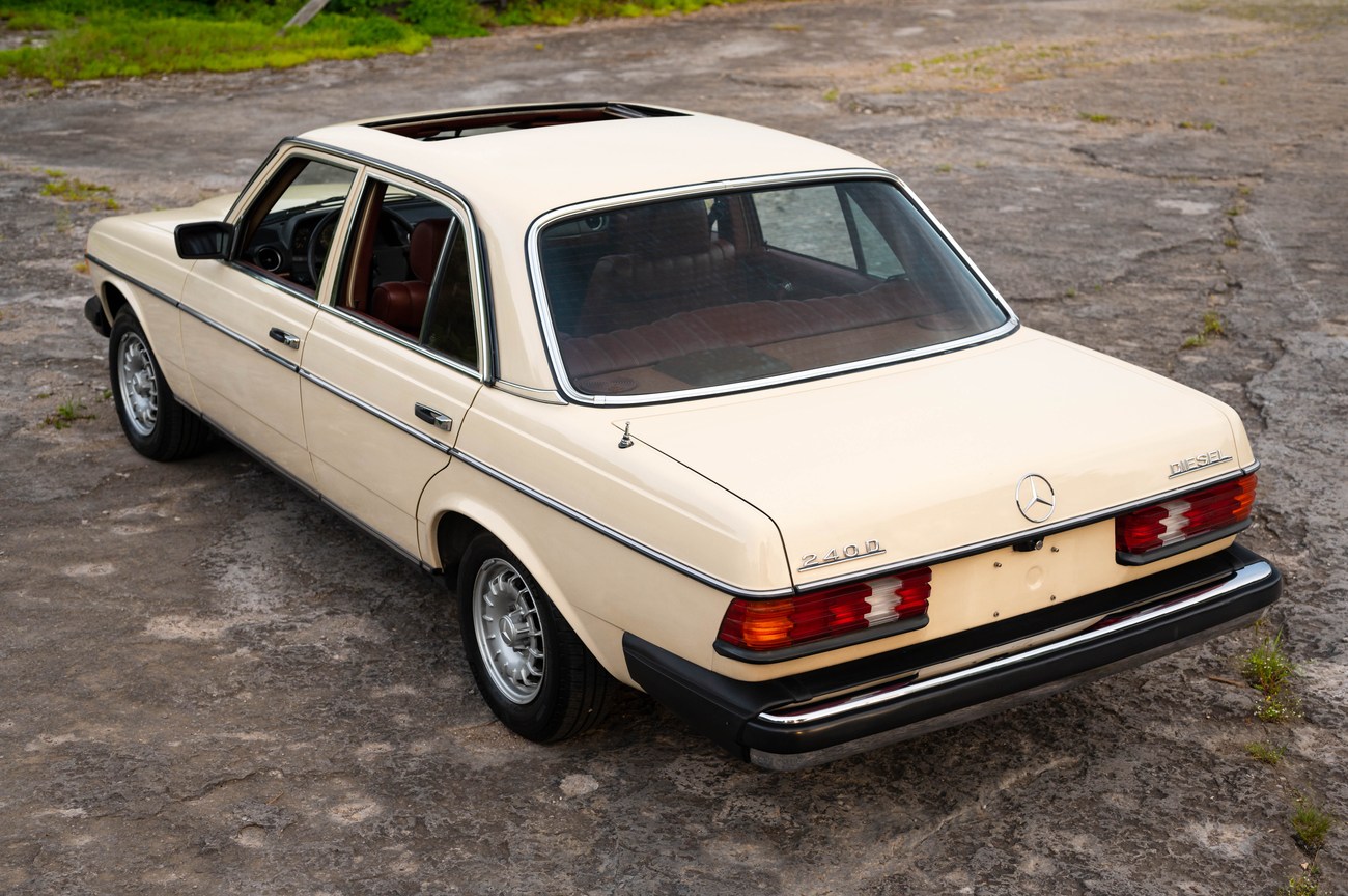 One-Owner 1983 Mercedes-Benz 240D w/73k Miles For Sale | The MB Market