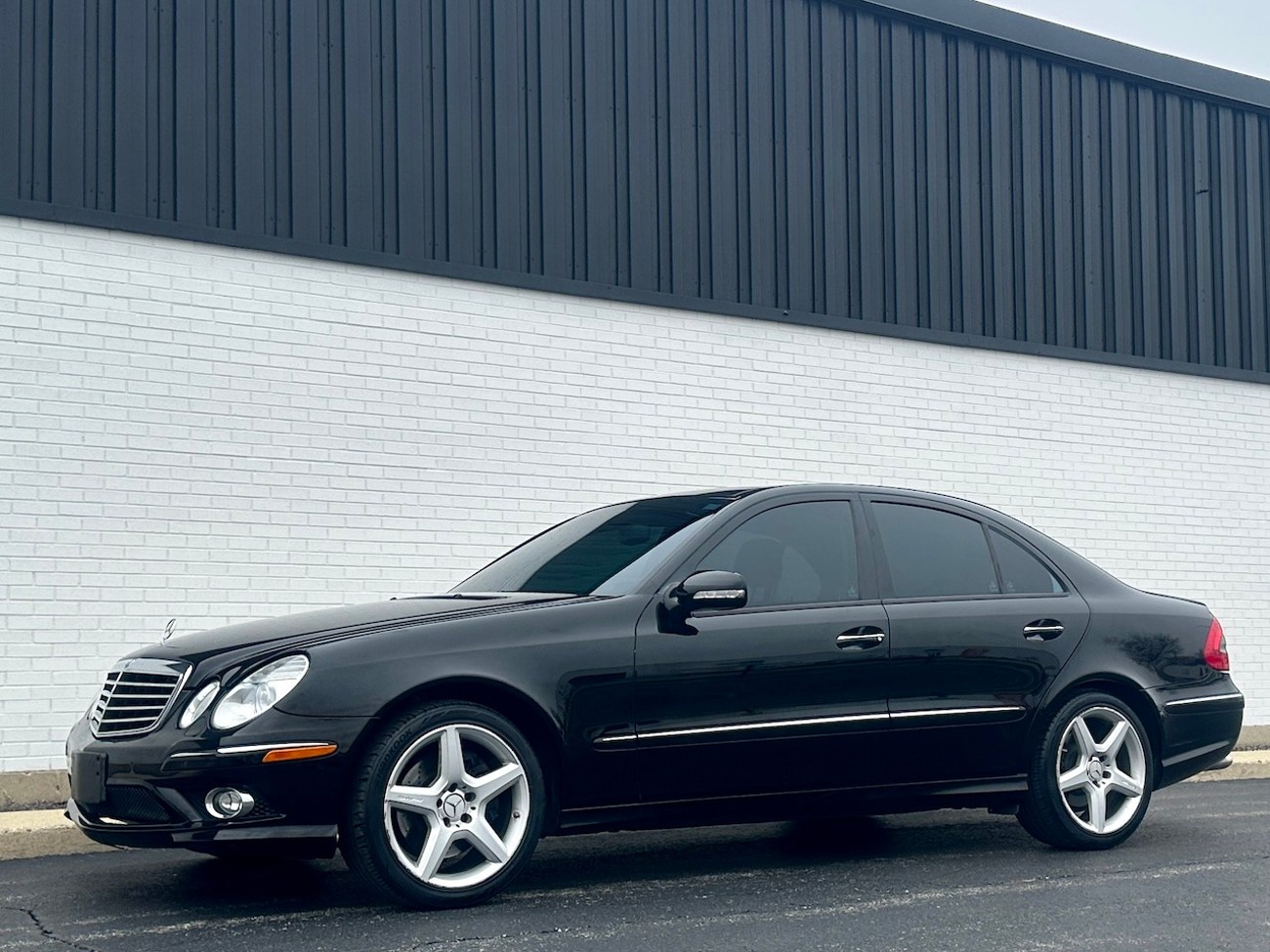 One-Owner 2009 Mercedes-Benz E550 4Matic For Sale | The MB Market
