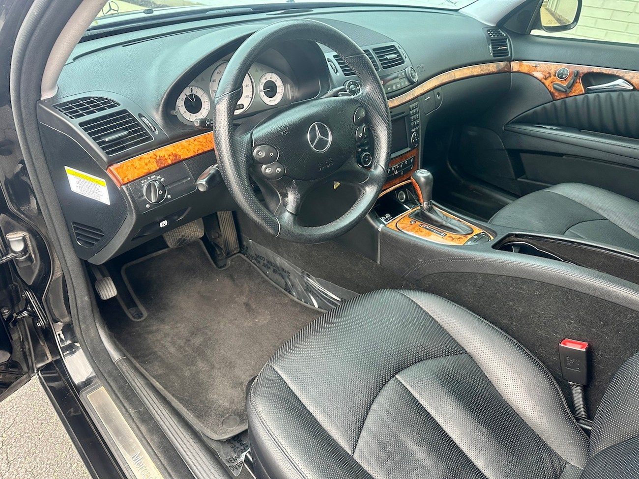 One-Owner 2009 Mercedes-Benz E550 4Matic For Sale | The MB Market