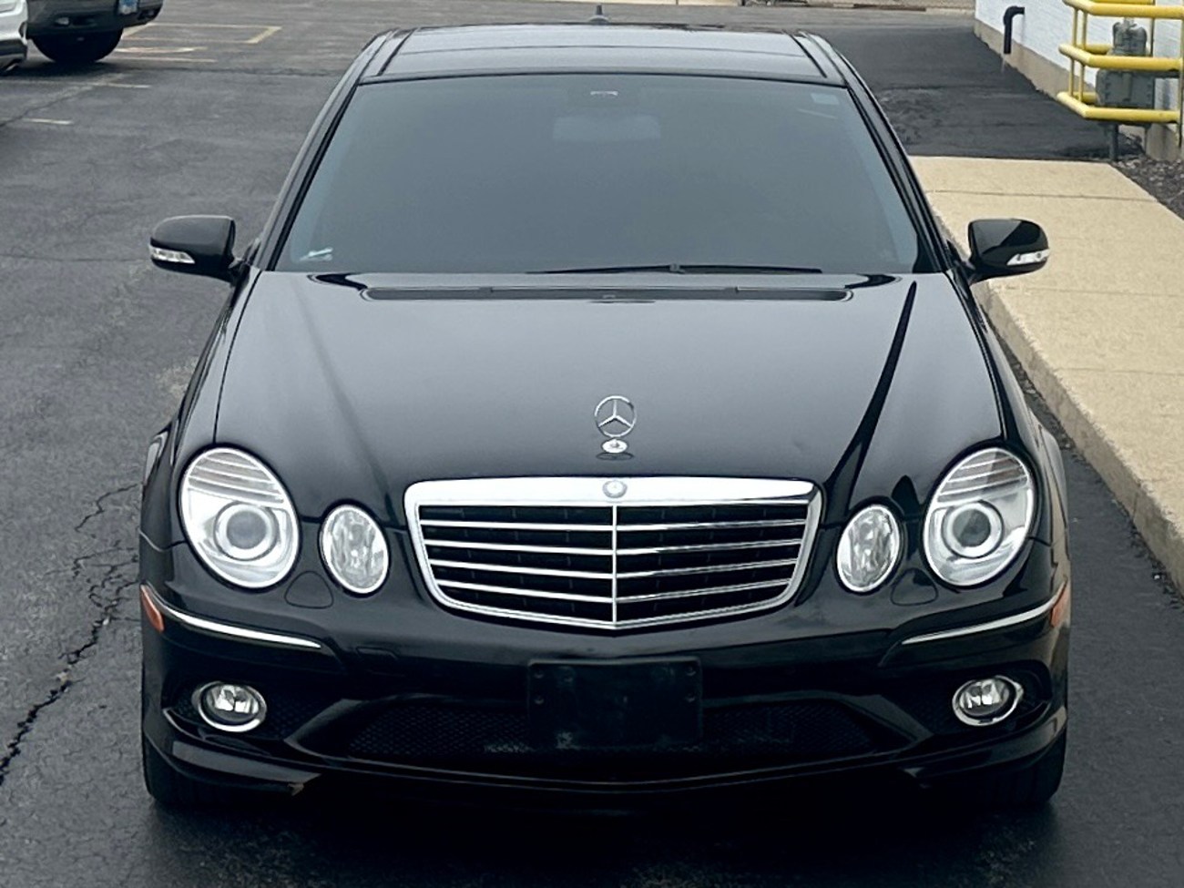 One-Owner 2009 Mercedes-Benz E550 4Matic For Sale | The MB Market