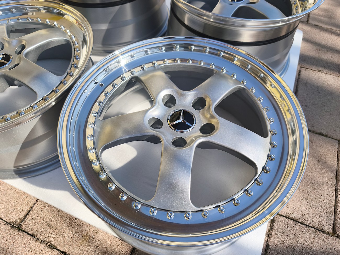 Staggered 2-Piece 18" ETA Beta Avior Wheels For Sale | The MB Market